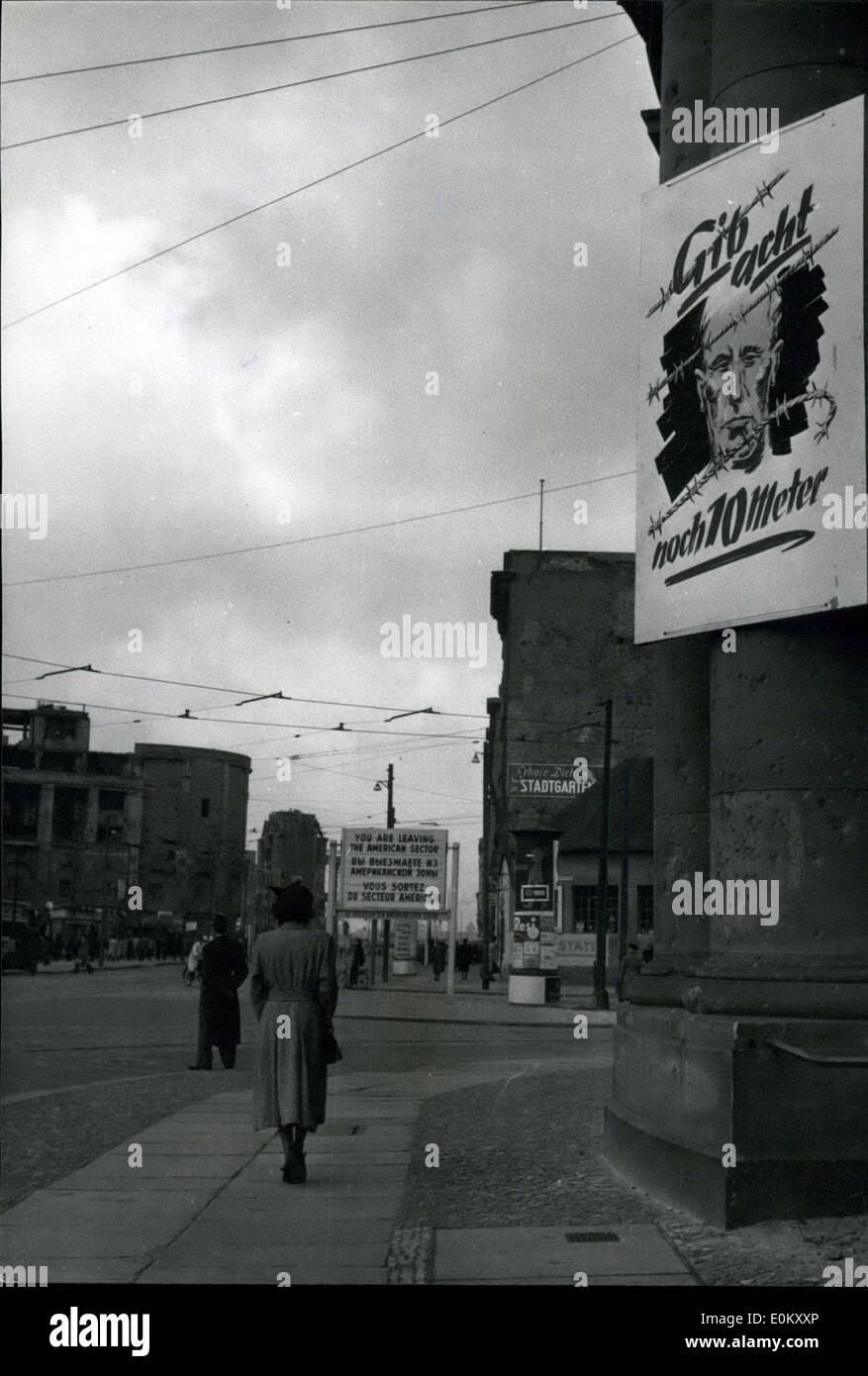 Traffic on one main hi-res stock photography and images - Alamy