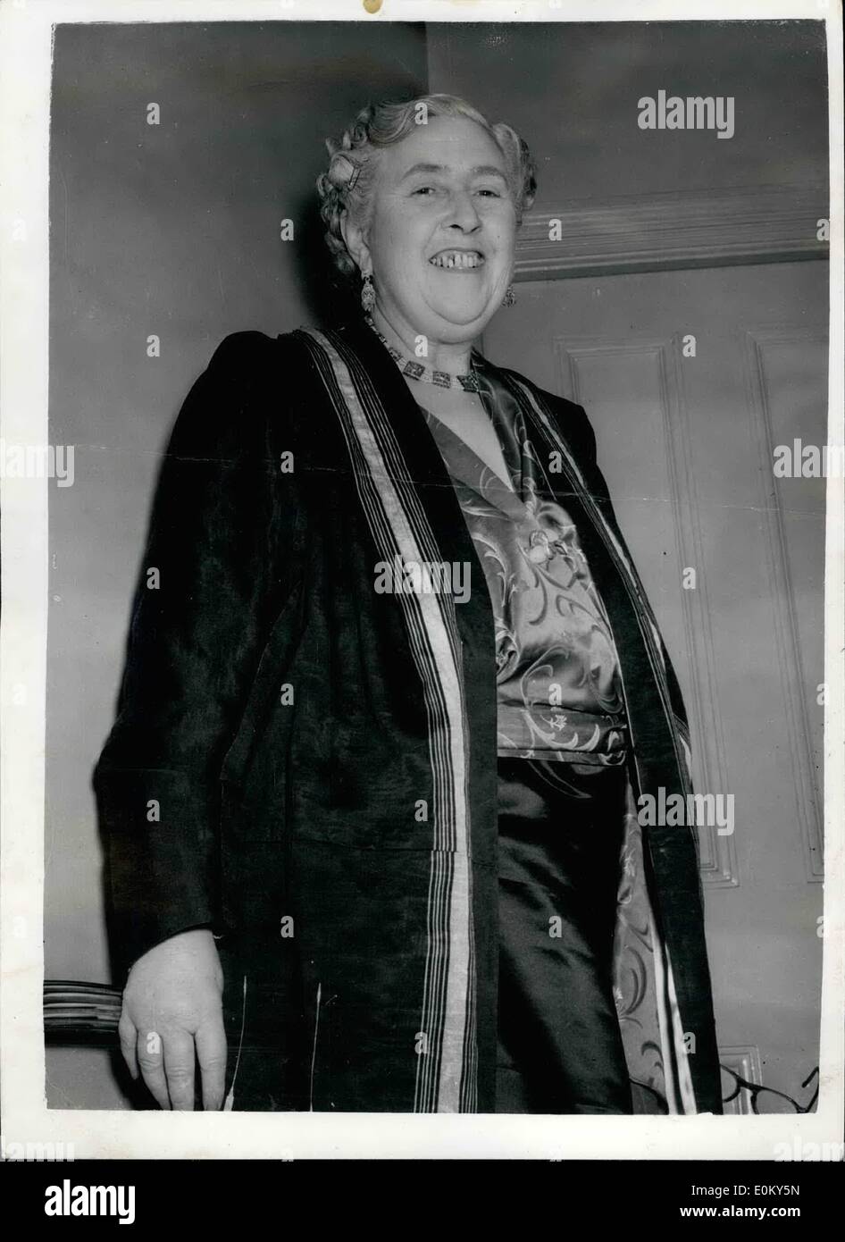 1952 agatha christie hi-res stock photography and images - Alamy