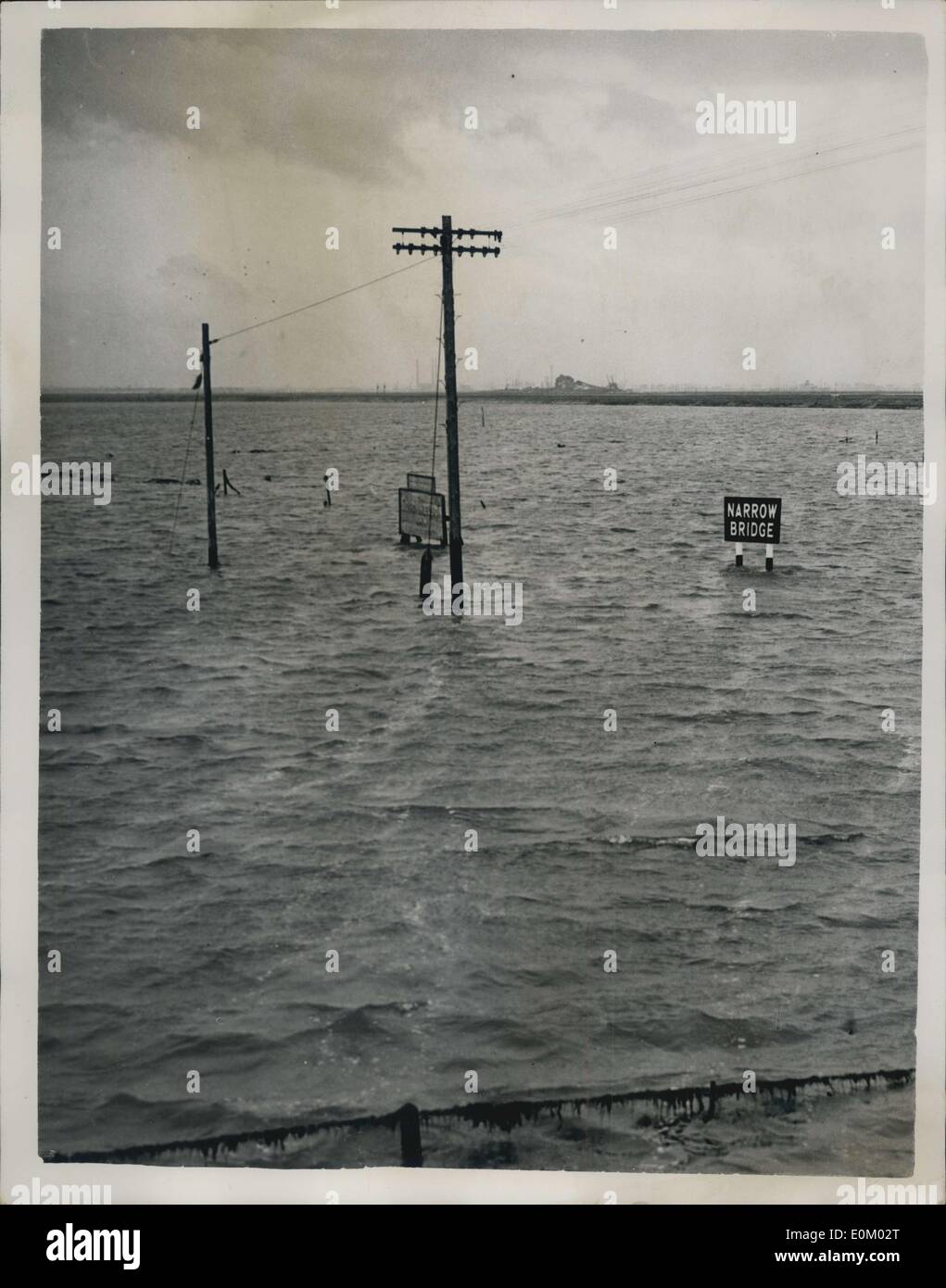 Sheppey bridge hi-res stock photography and images - Alamy