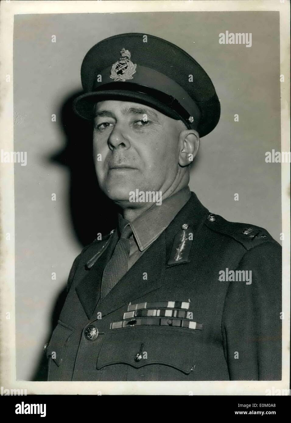 Commander in chief of the forces hi-res stock photography and images ...