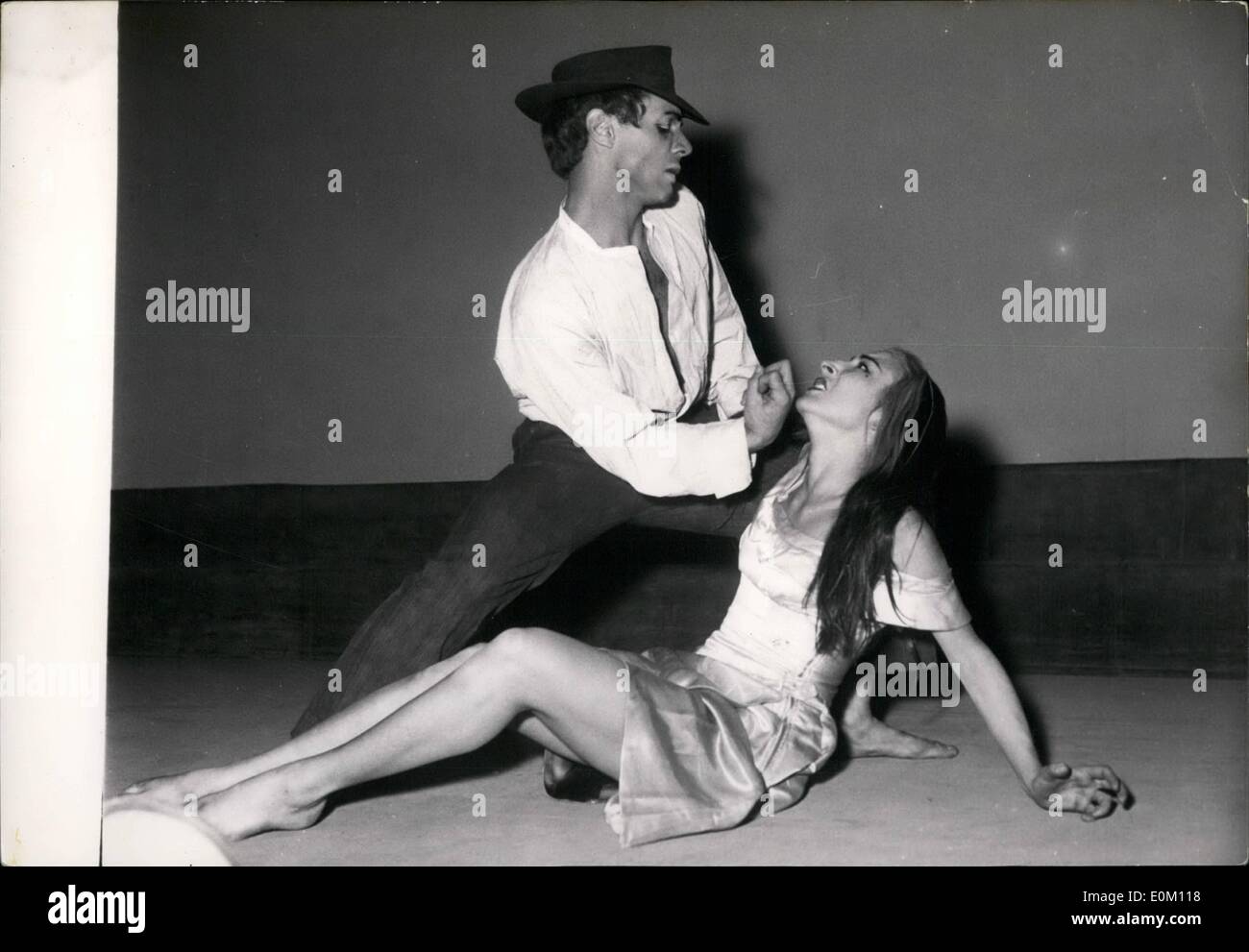 Therine dunham stages new ballet hi-res stock photography and images ...