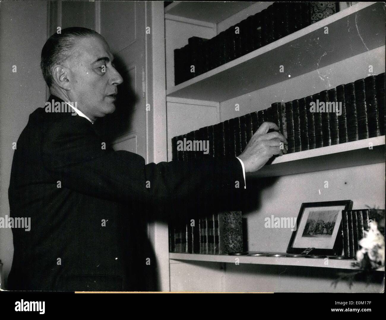 Jan. 12, 1953 - New Council President Rene Mayer Stock Photo - Alamy