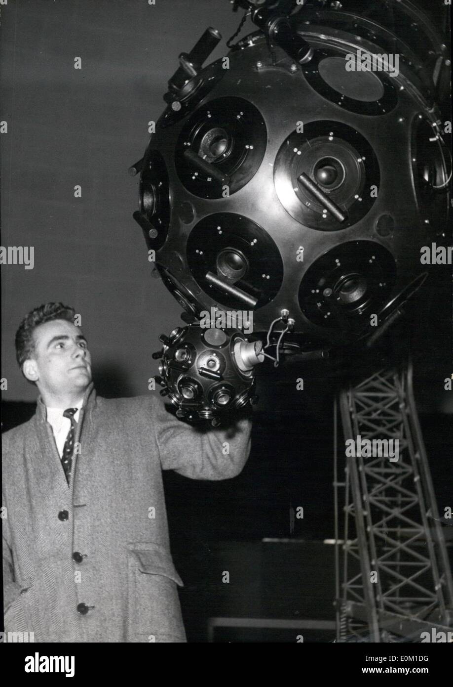 100 000th visitor hi-res stock photography and images - Alamy