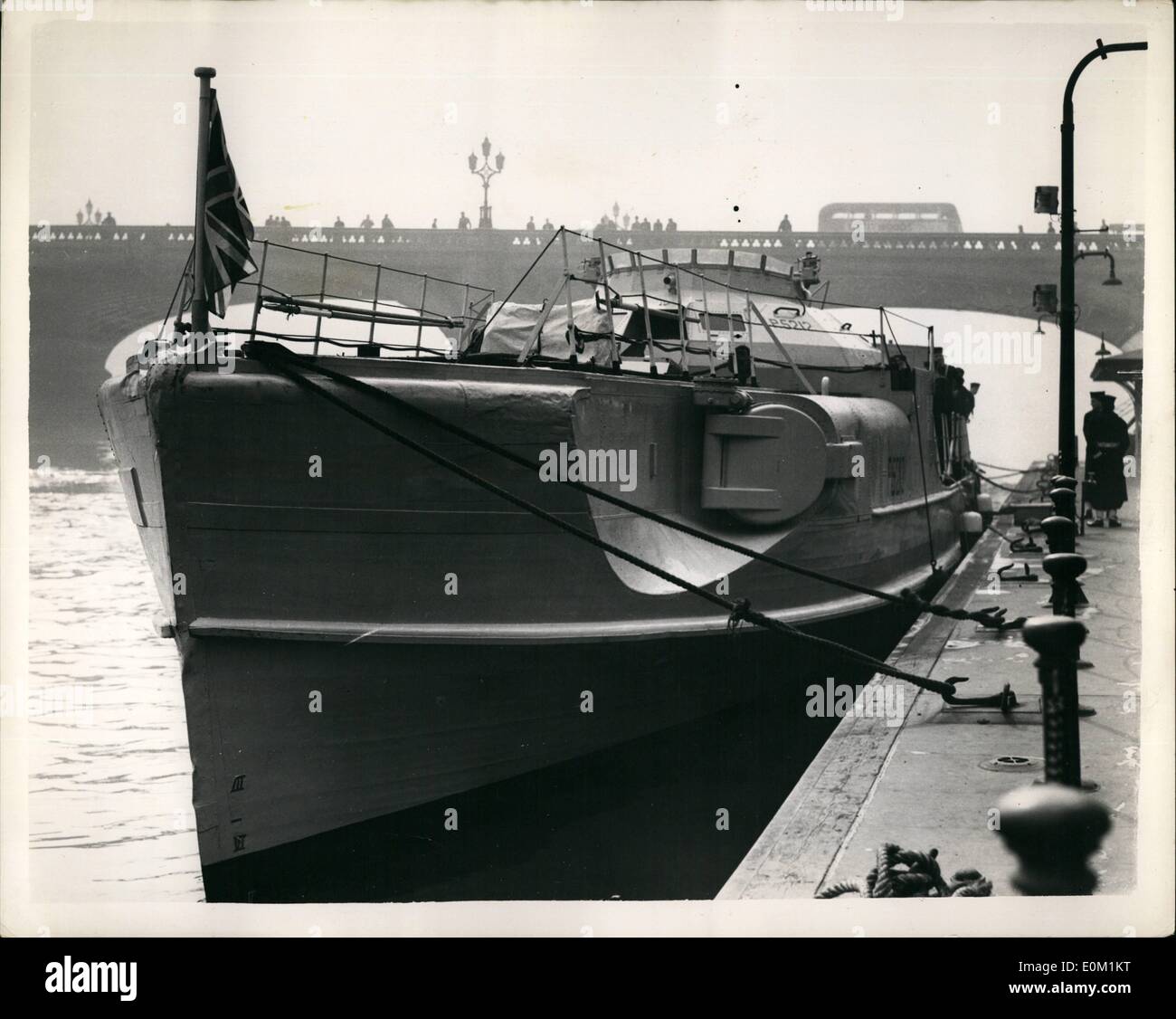 Mar. 03, 1953 - First Lord of the Admiralty inspects naval launch at ...