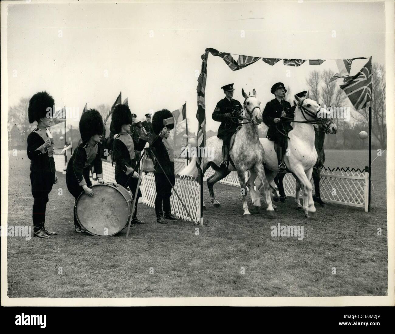 Apr. 04, 1953 - Metropolitan mounted police in training for coronation ...