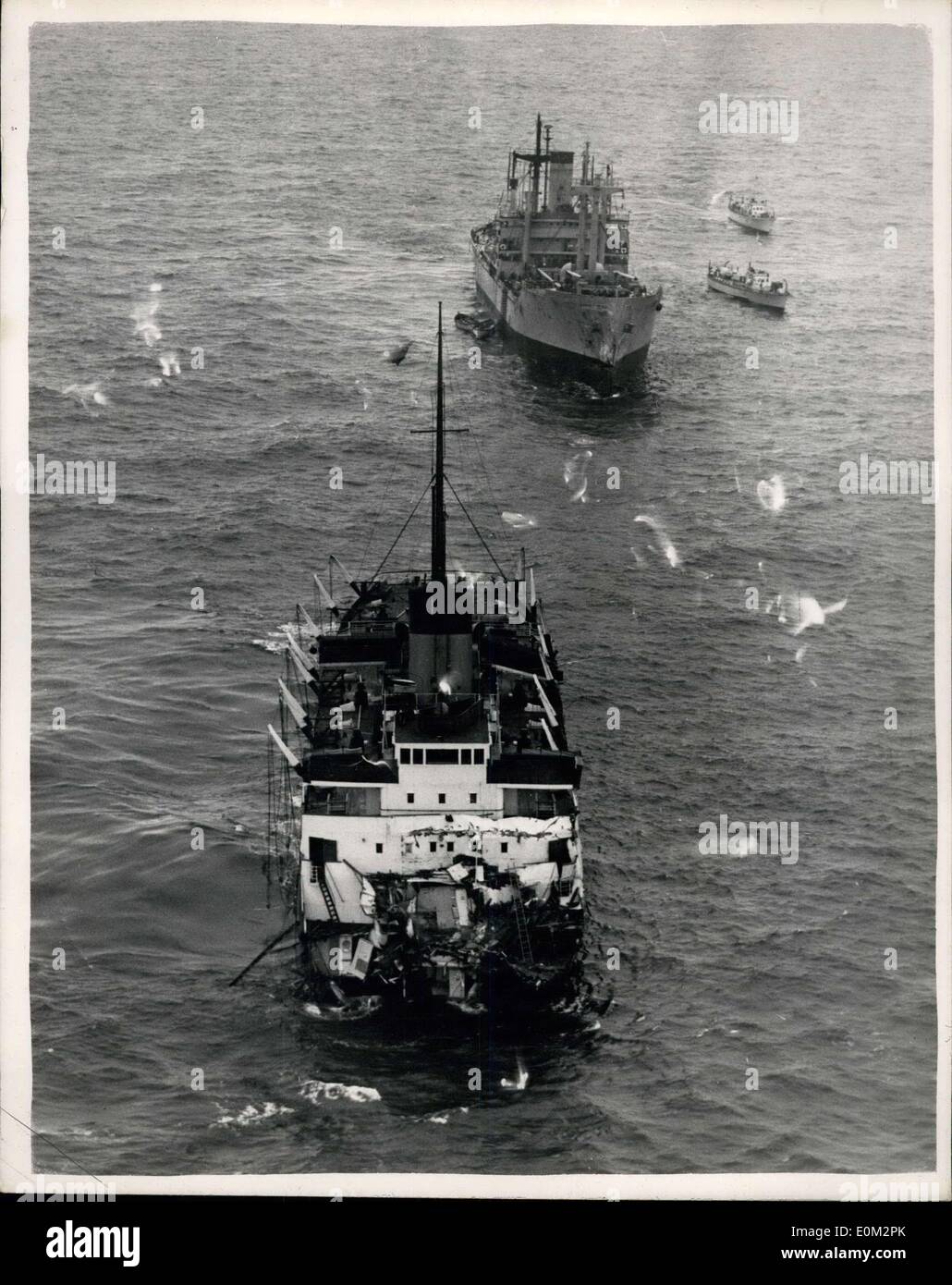 May 06, 1953 - Ship w 507 aboard cut in two in crash.: The British ...