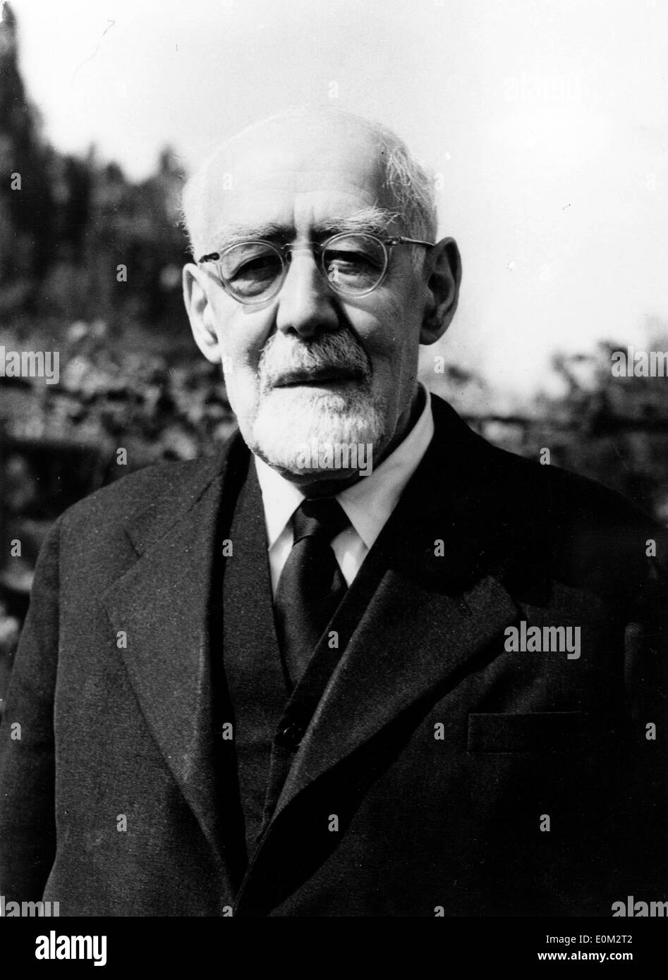 Rabbi leo baeck hi-res stock photography and images - Alamy