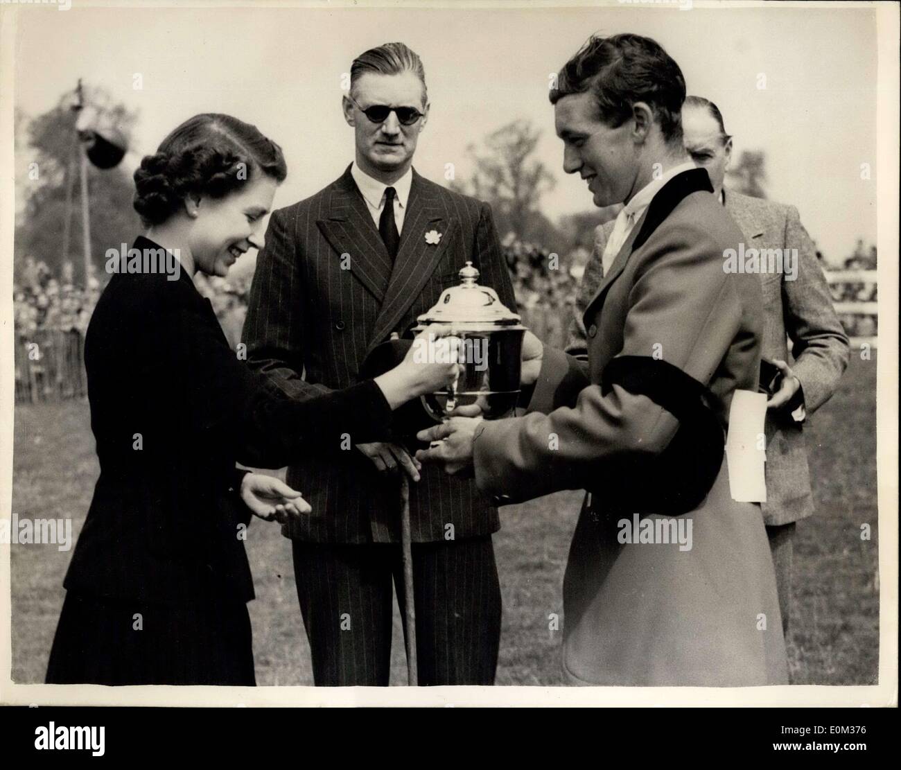 Apr. 24, 1953 - Queen Presents Awards At International Horse Trials ...