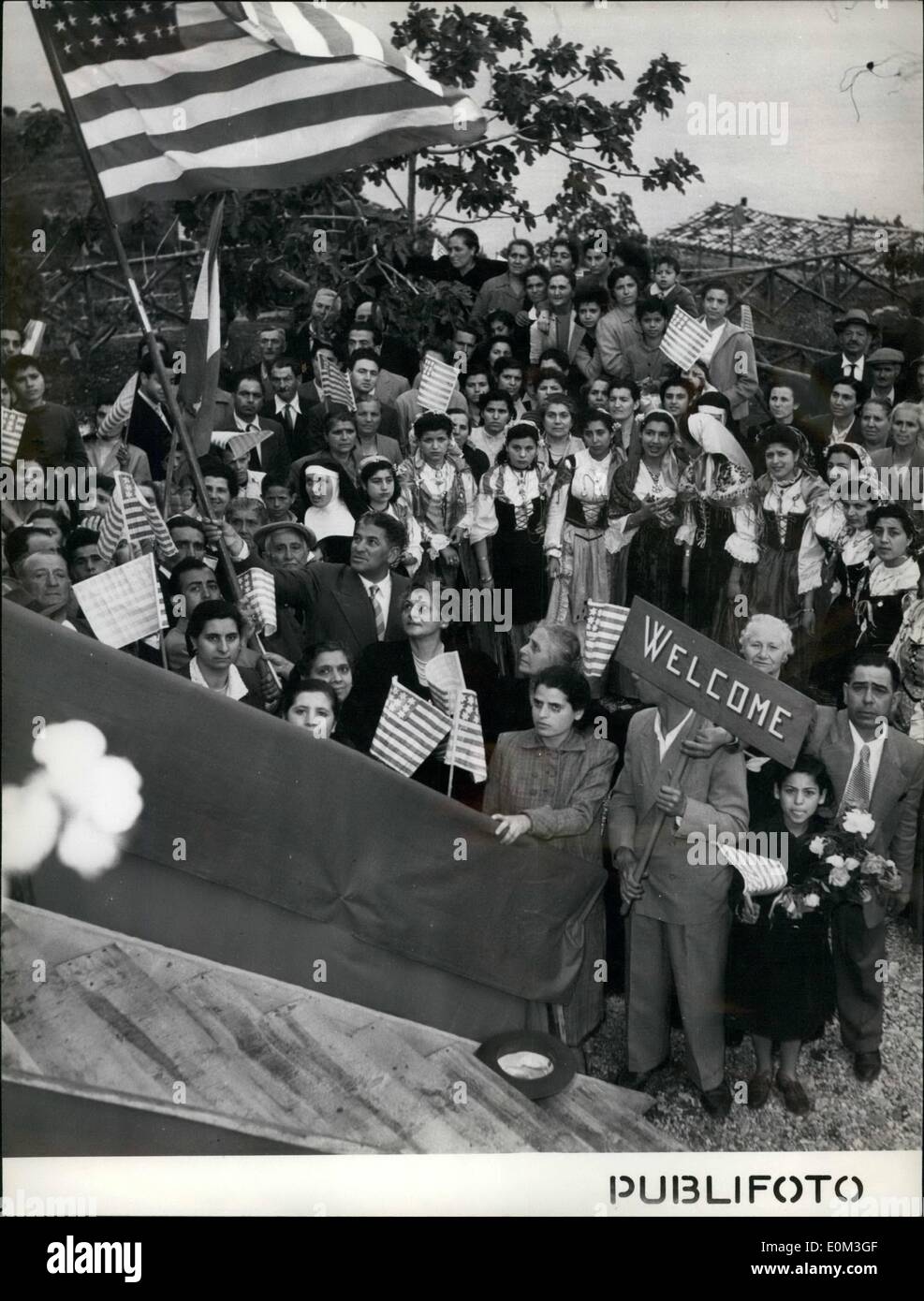 May 05, 1953 - A group of people of Calabrian origin but now resident ...