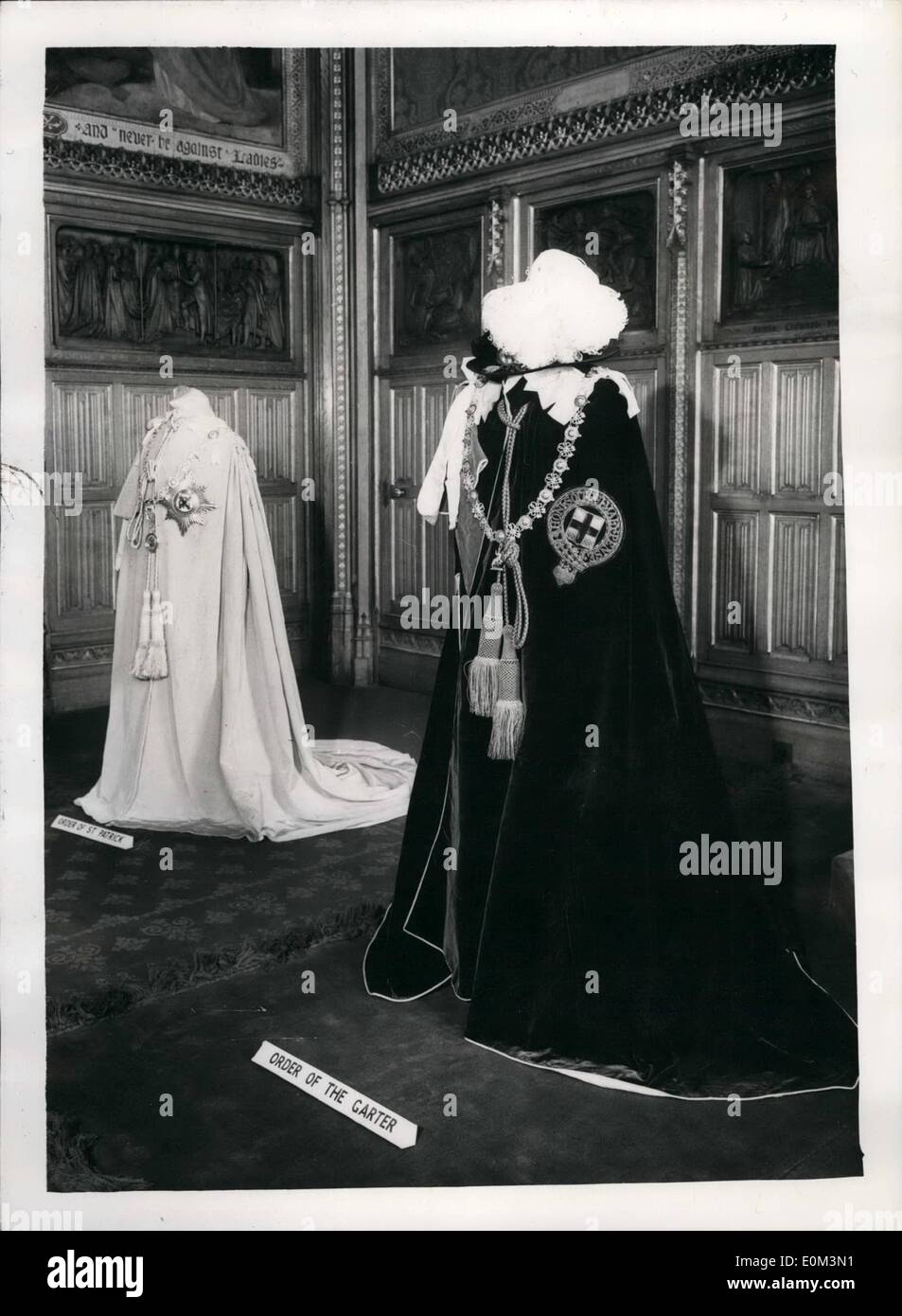 Lords house of lords robes hi-res stock photography and images - Alamy