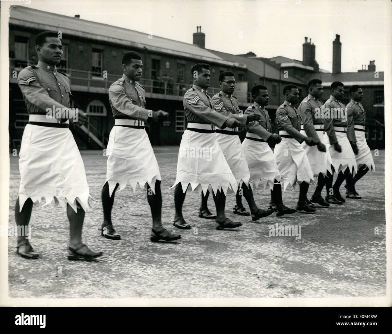 Colonial uniforms hi-res stock photography and images - Alamy