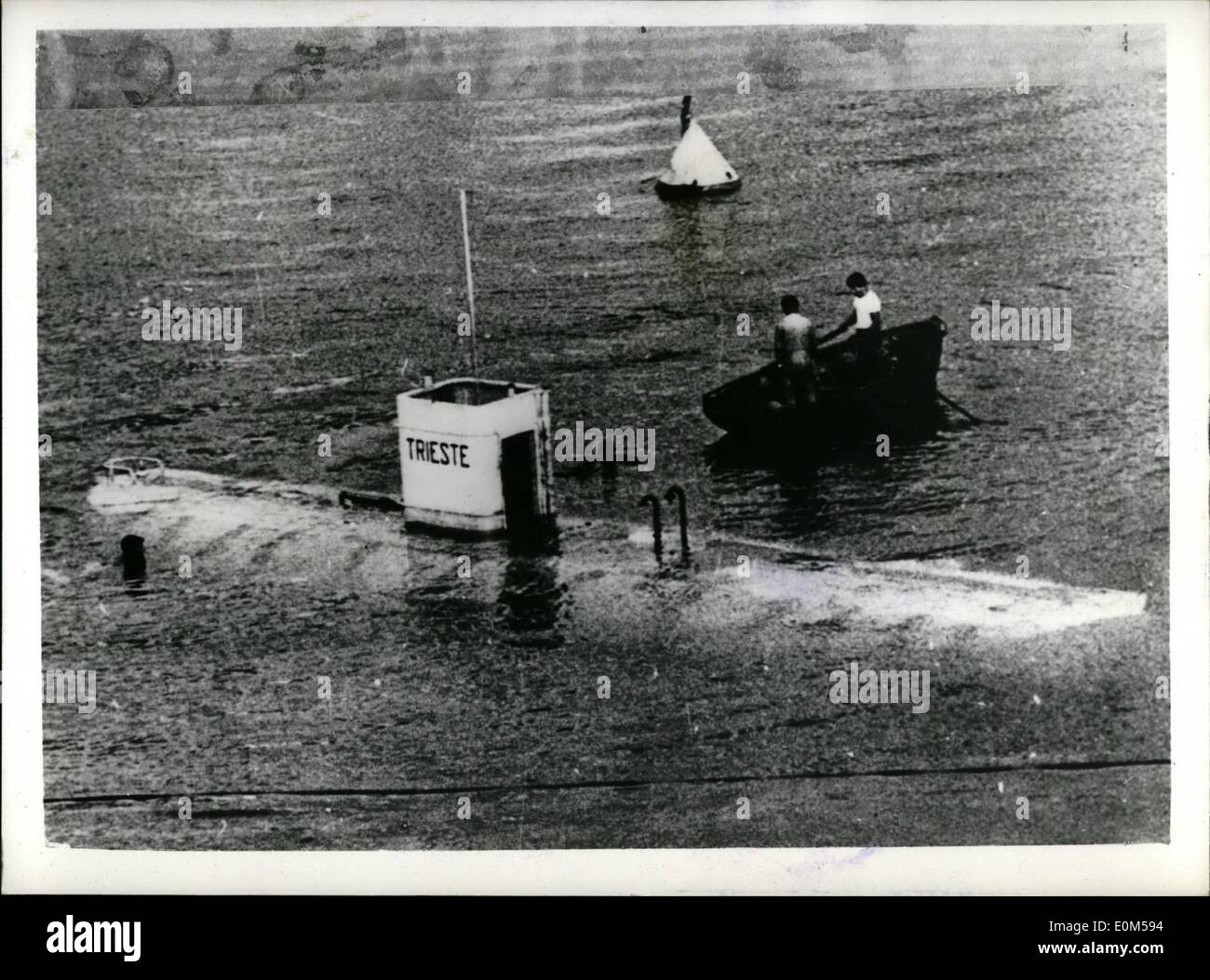 Bathysphere hi-res stock photography and images - Alamy