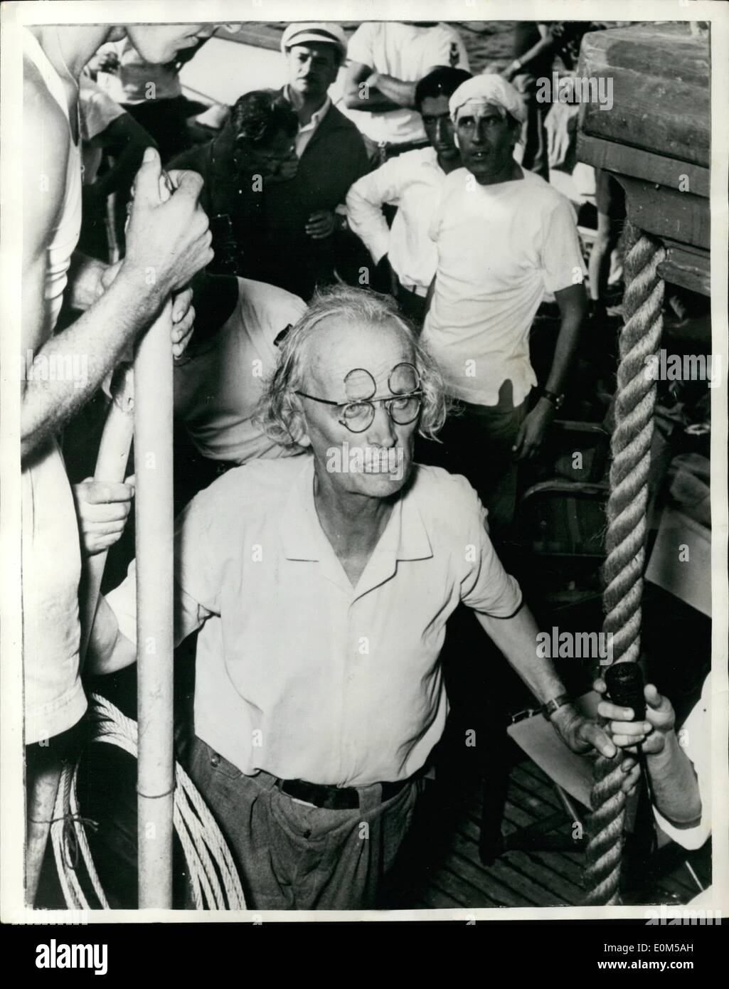 Prof piccard hi-res stock photography and images - Alamy