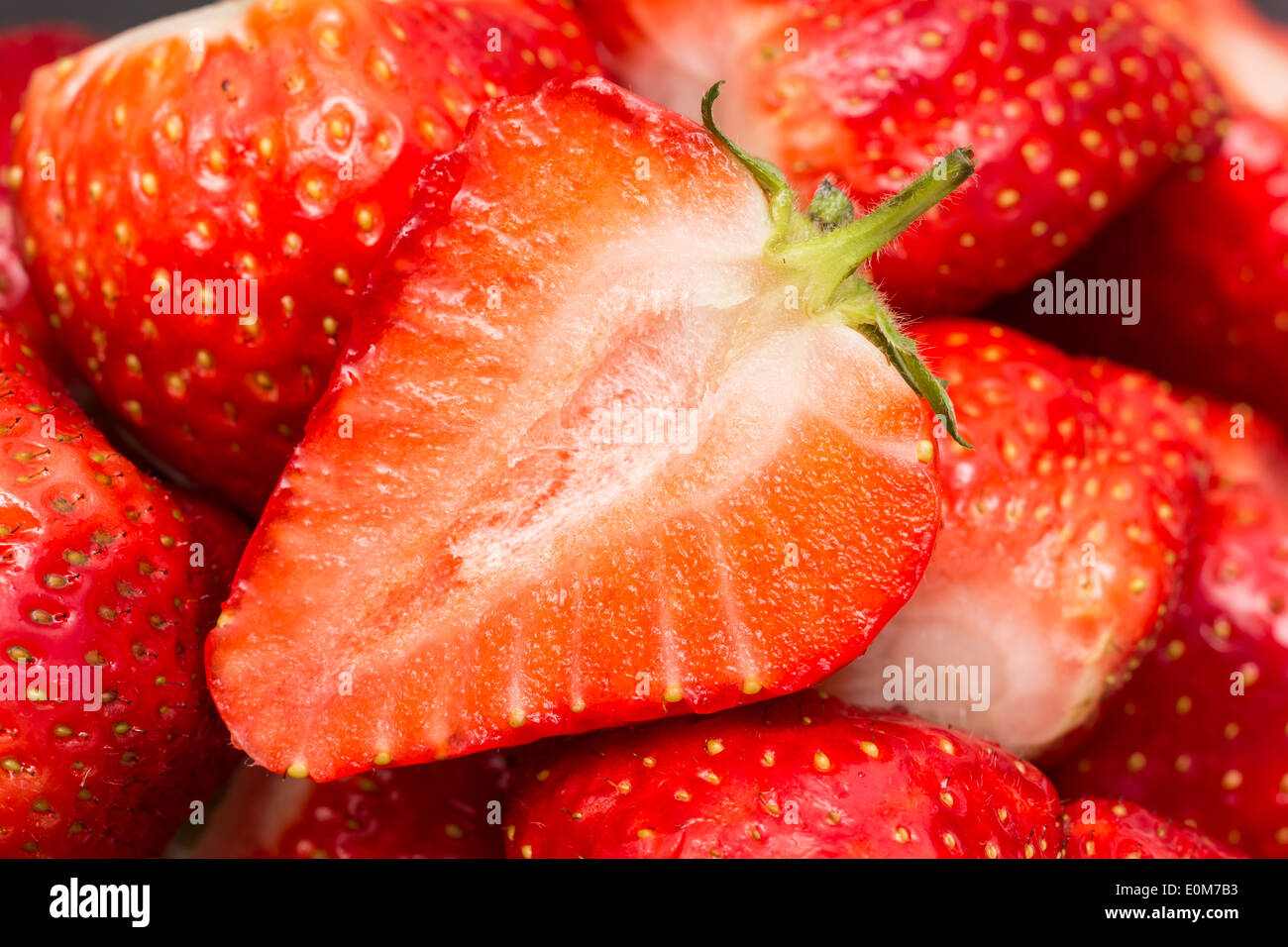 Strawberries in half hi-res stock photography and images - Alamy