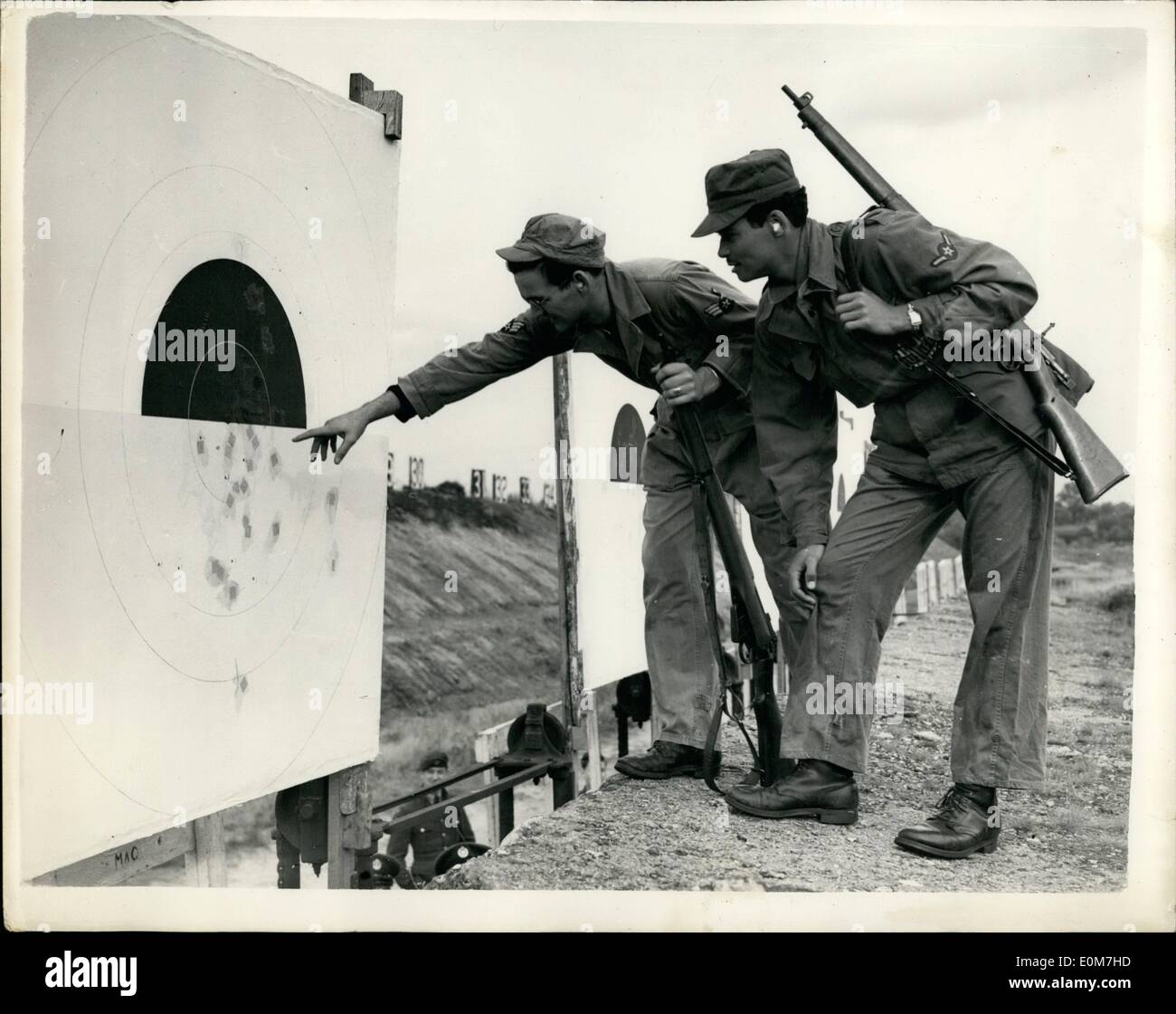 Britannia shield hi-res stock photography and images - Alamy
