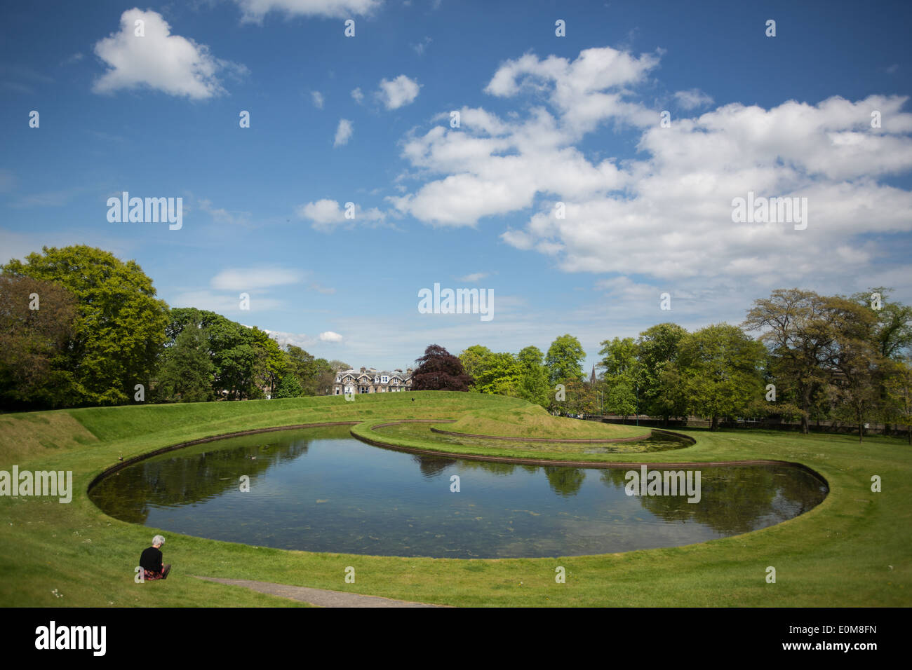 Scottish National Gallery of Modern Art, with the Charles Jencks ...