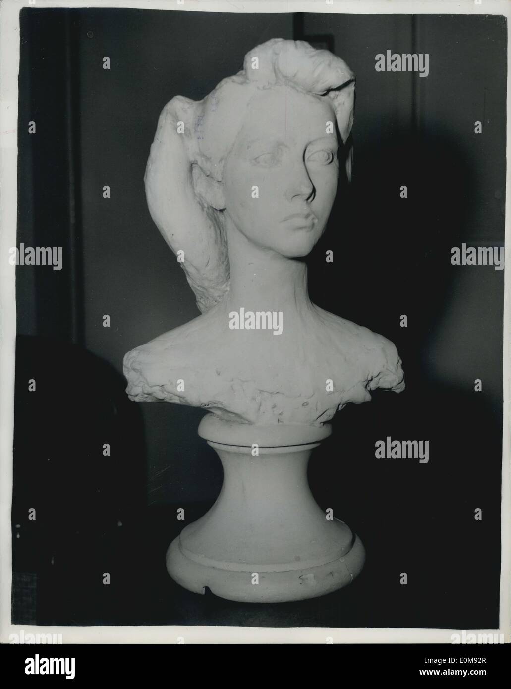 Plaster cast head hi-res stock photography and images - Alamy