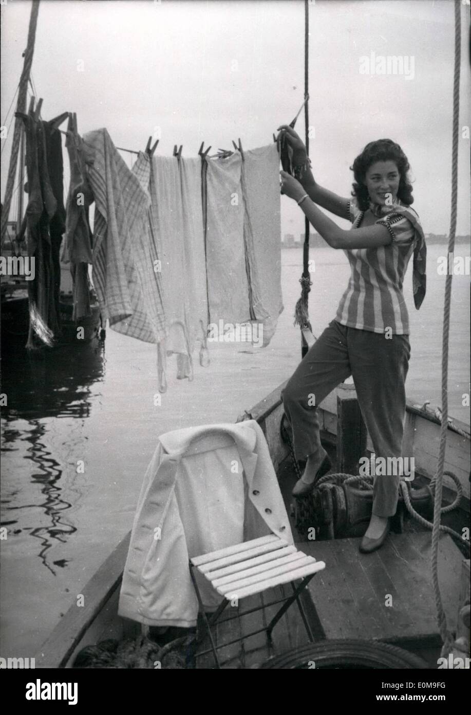 Mar. 03, 1954 - World's Screen Stars At Cannes Festival: Lise Bourdin ...