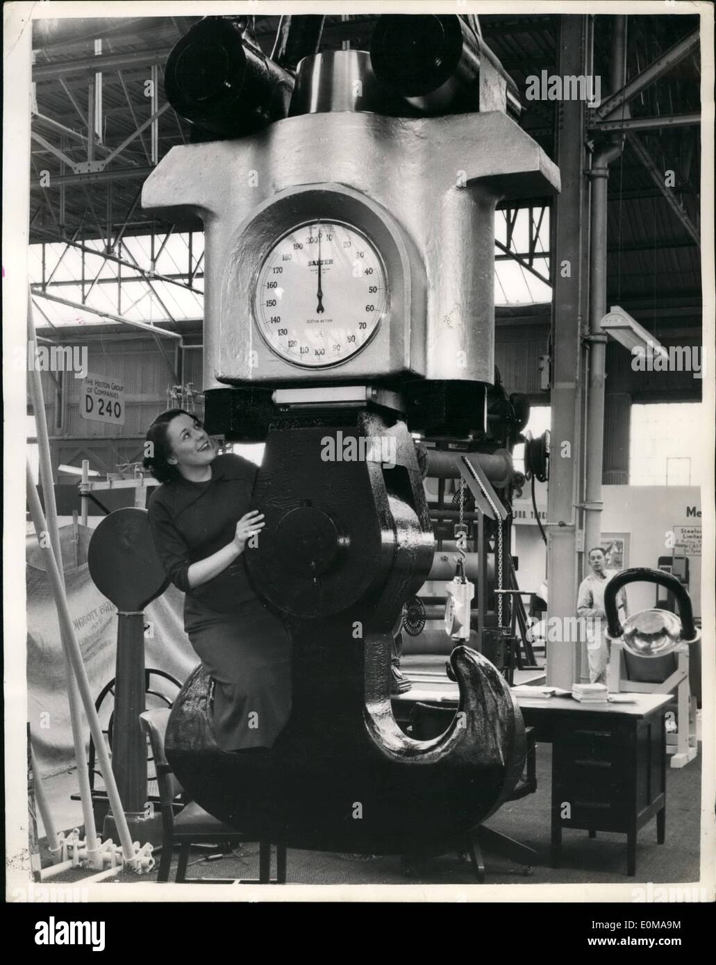May 05, 1954 - British Engineering on Show at Castle Bromwich.: The ...