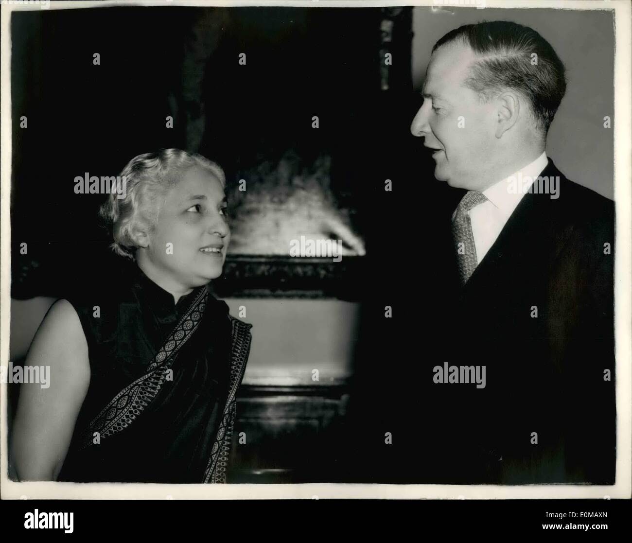 Jul. 07, 1954 - Mrs. Pandit At Foreign Office: Mrs. Pandit Indian ...