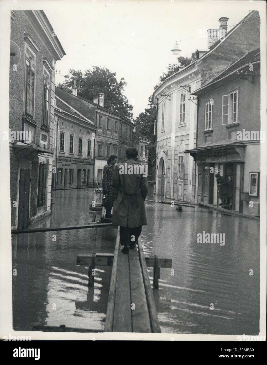 Jul. 13, 1954 - Vienna's outer streets under flood waters threat to ...
