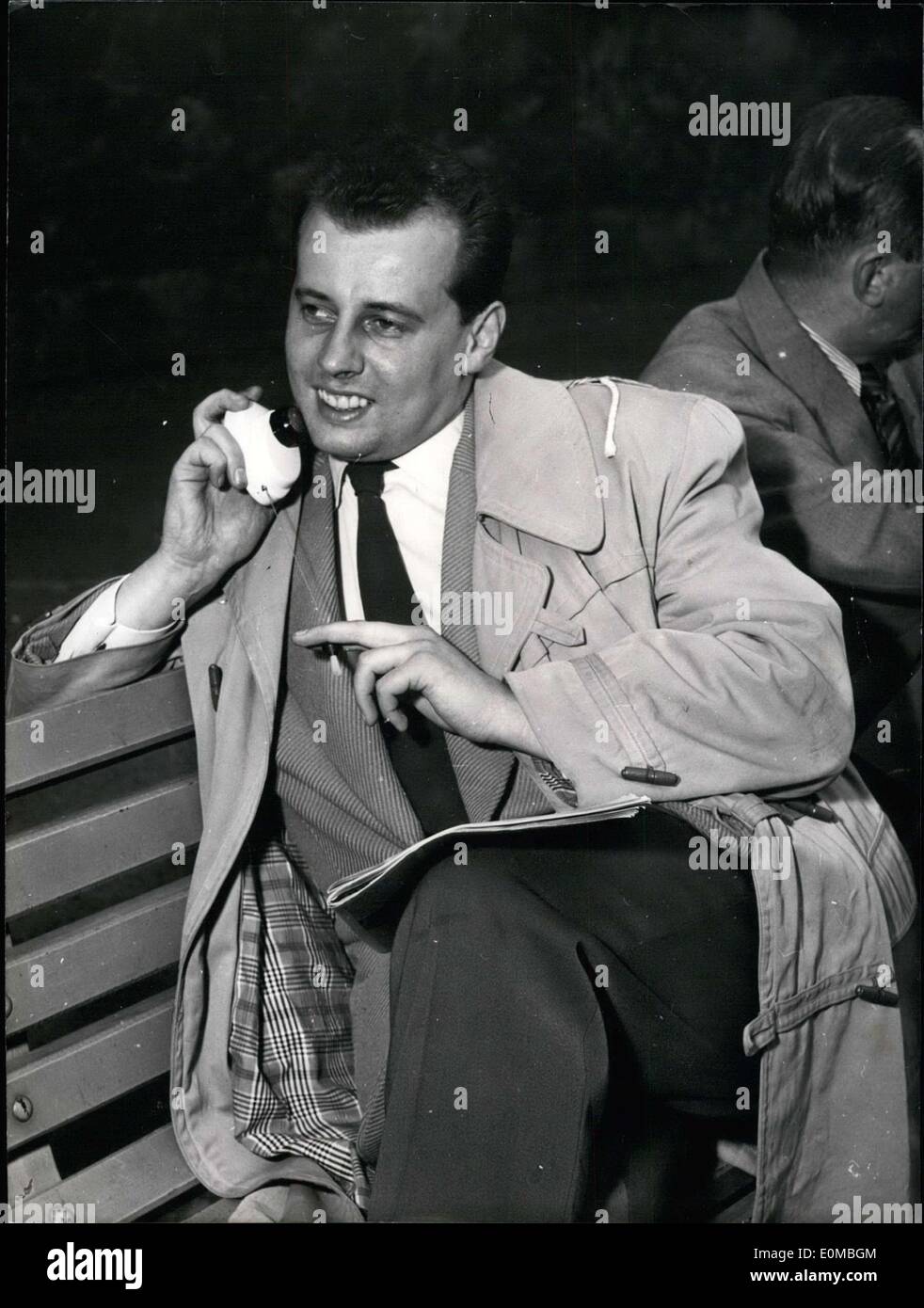 Flywheel bus hi-res stock photography and images - Alamy