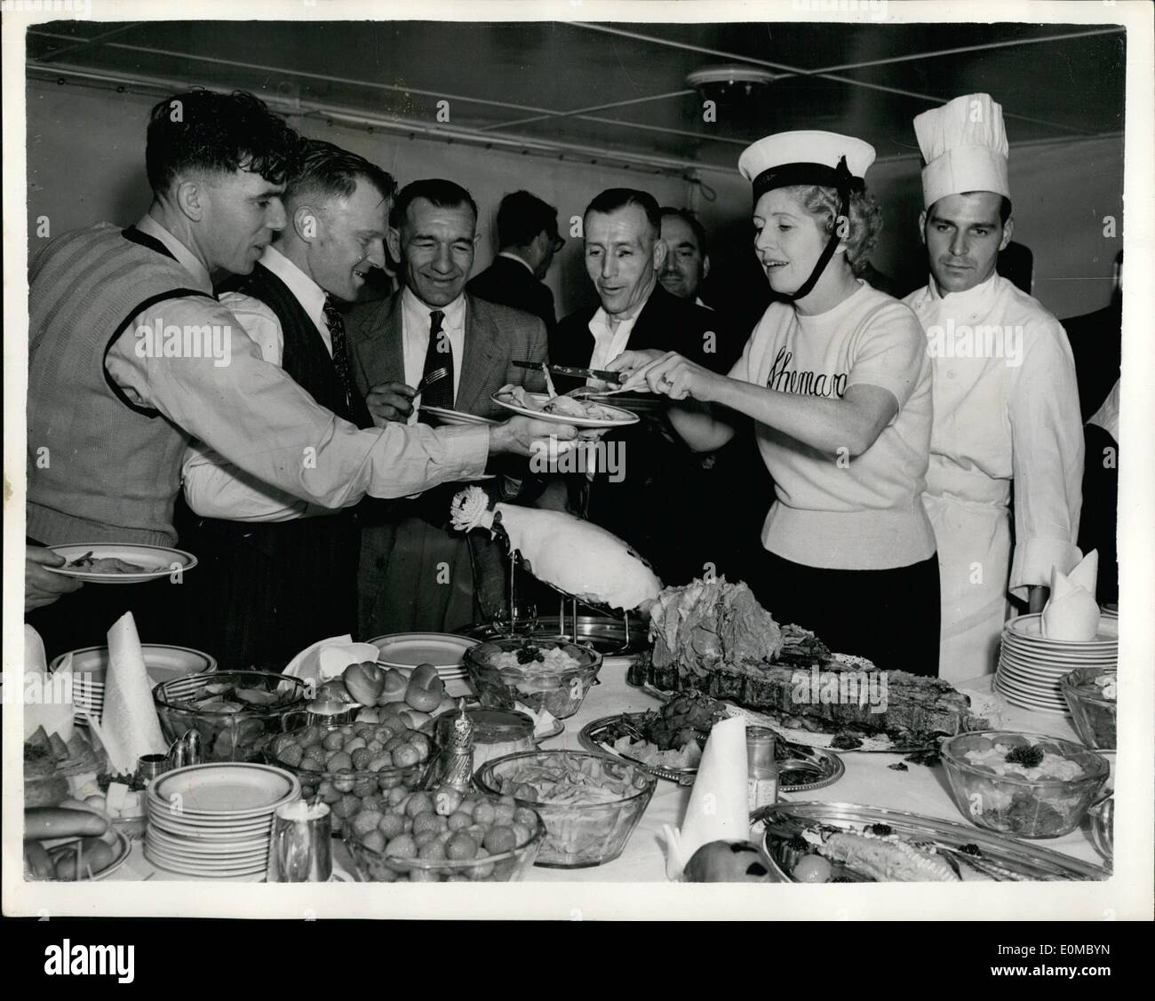 Lady docker hi-res stock photography and images - Alamy