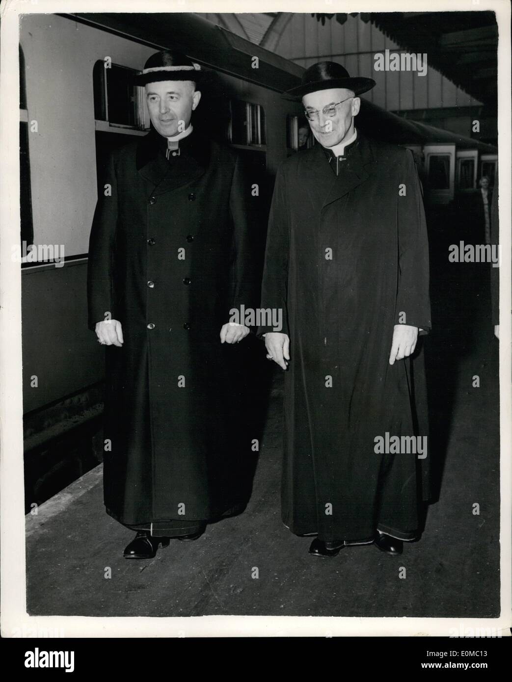Jun. 06, 1954 - Cardinals leave for St. Boniface Centenary Congress at ...