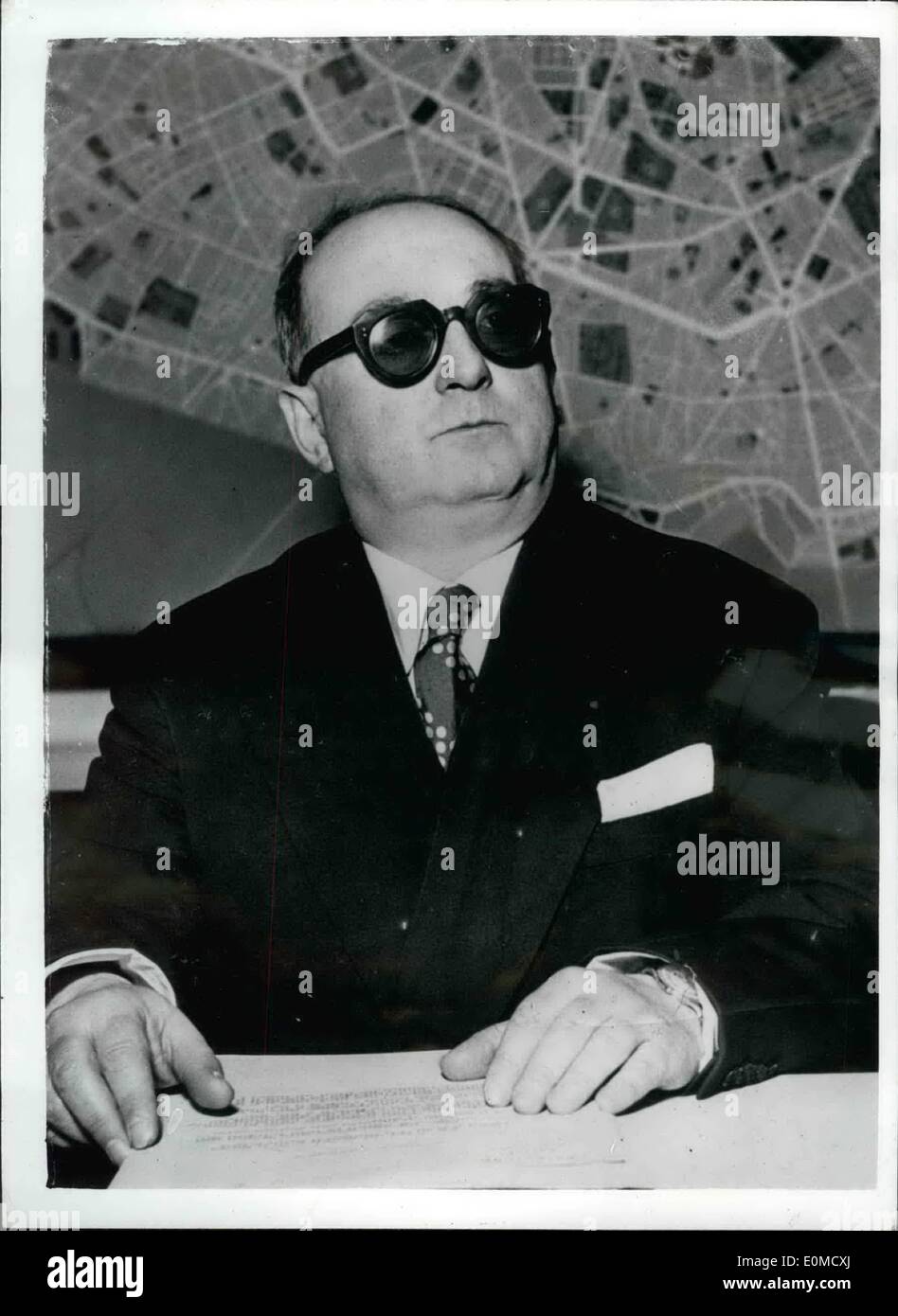 French prefect of police hi-res stock photography and images - Alamy