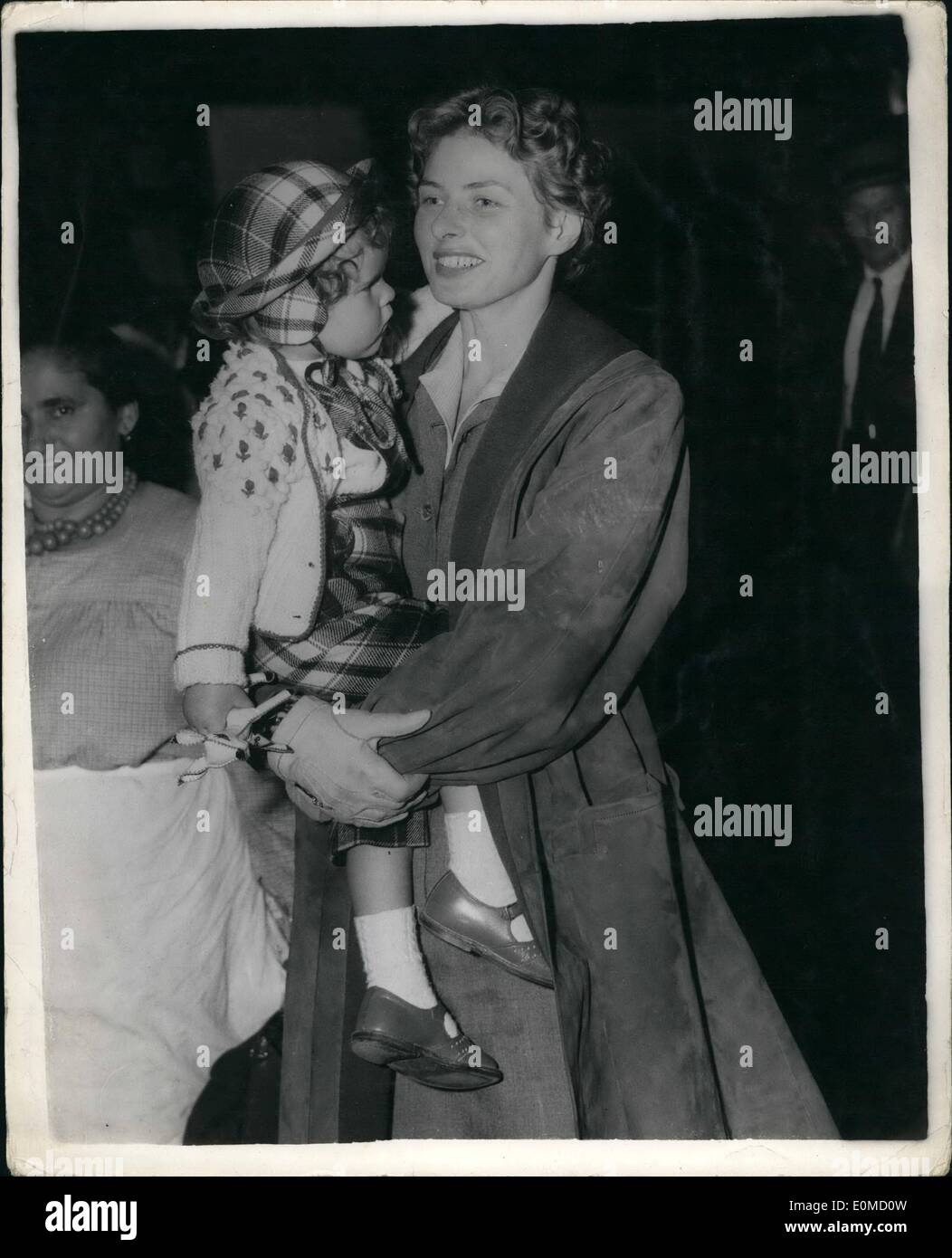Oct. 10, 1954 - Ingrid Bergman and Children Arrive: Ingrid Begman the ...