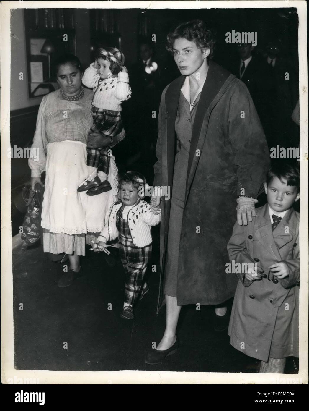 Oct. 10, 1954 - Ingrid Bergman and Children Arrive: Ingrid Begman the ...