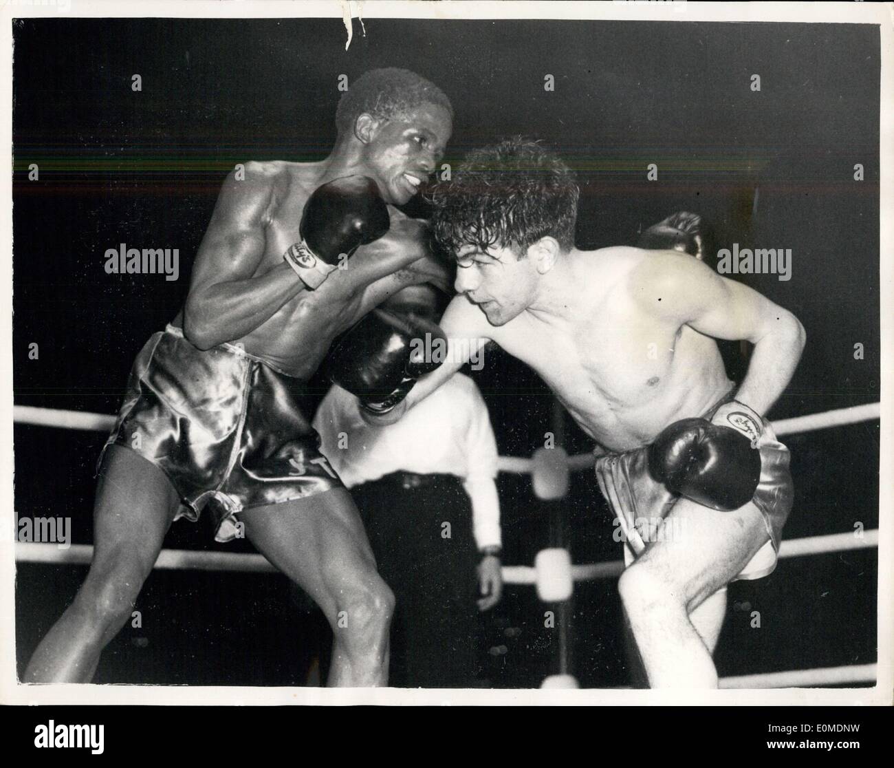 Oct. 19, 1954 - Boxing at Harringay. Jake Tuli v Dai Dower ? The ...