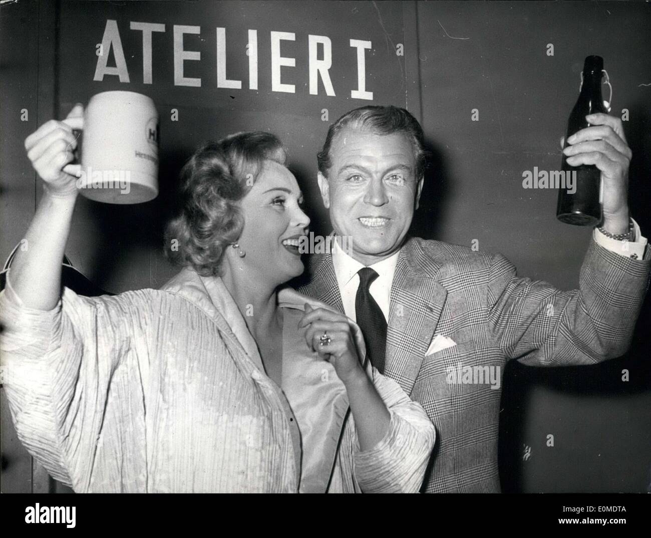 Sep. 16, 1954 - Zsa Zsa Gabor and Gustav Fr?hlich take a hearty gulp in ...