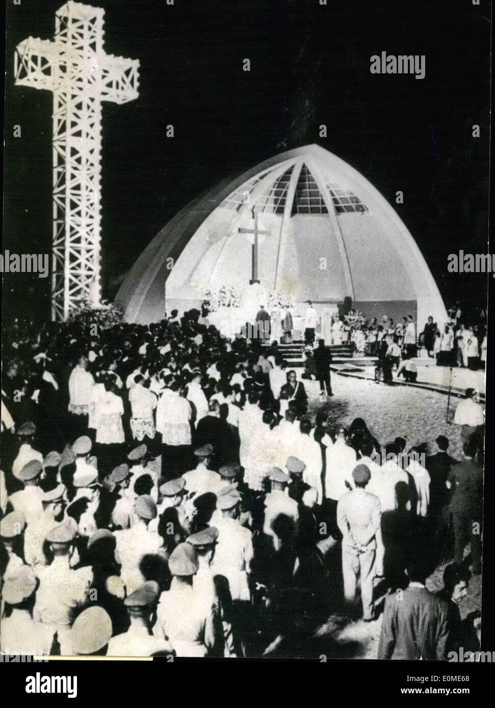 Eucharistic congress hi-res stock photography and images - Alamy