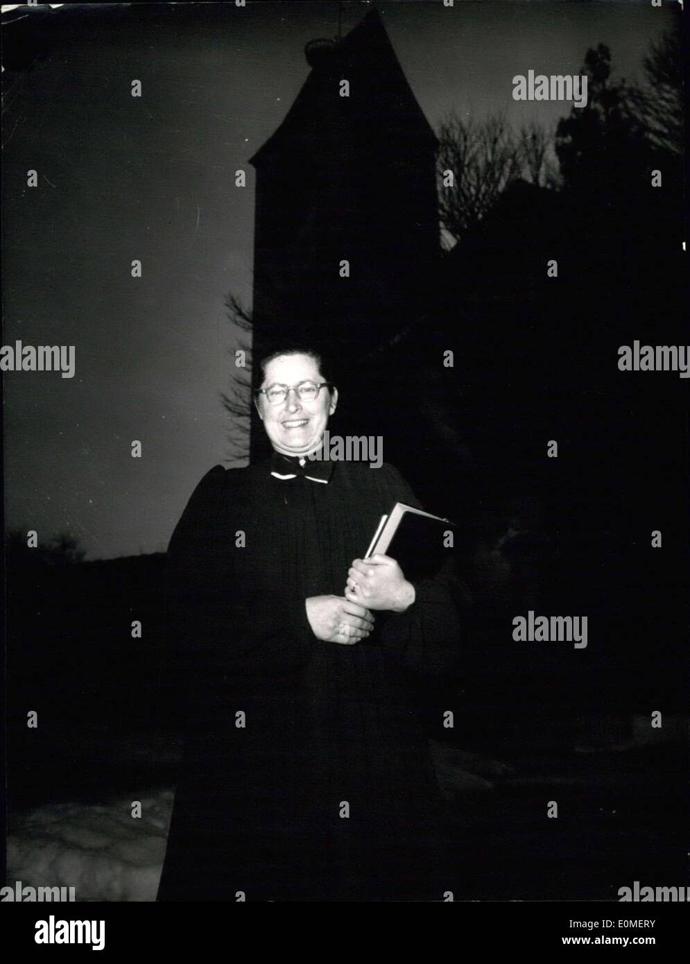 Soldier priest hi-res stock photography and images - Alamy