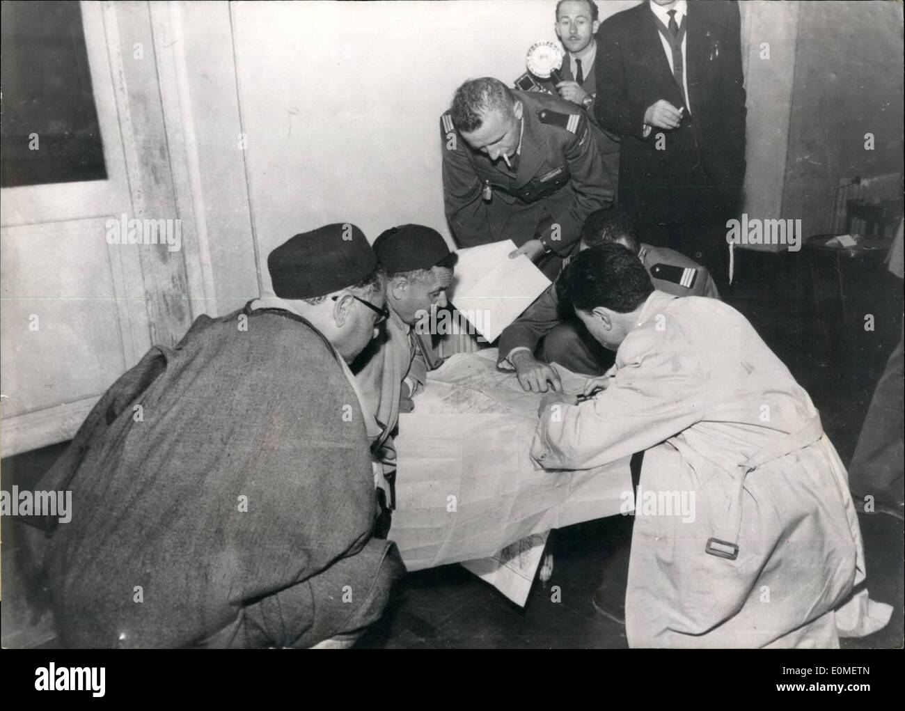 French emissaries hi-res stock photography and images - Alamy