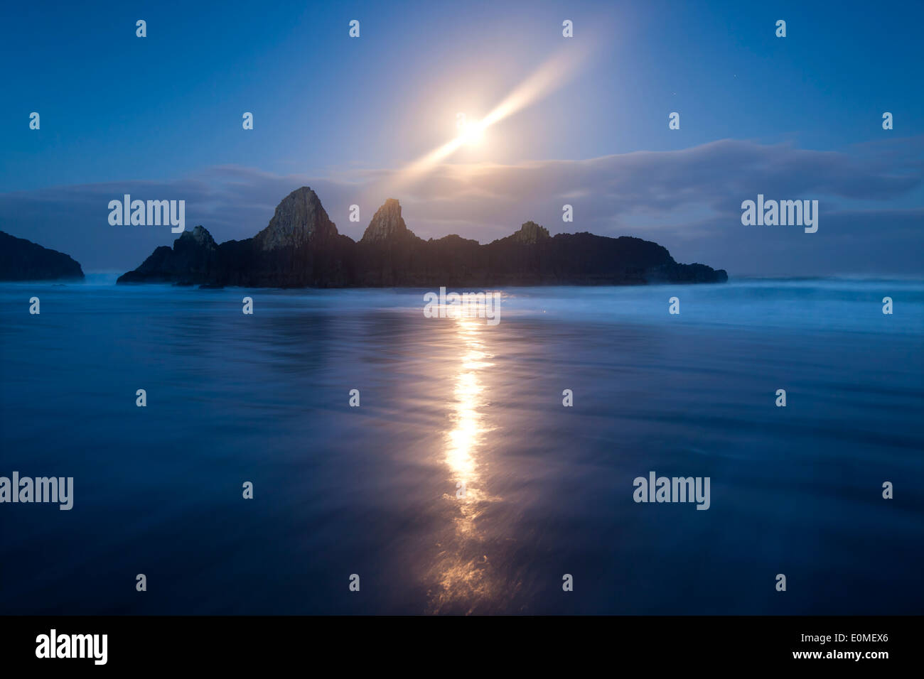 Moon rock hi-res stock photography and images - Alamy