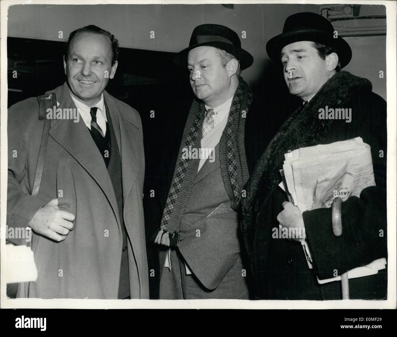 Soviet journalists hi-res stock photography and images - Alamy