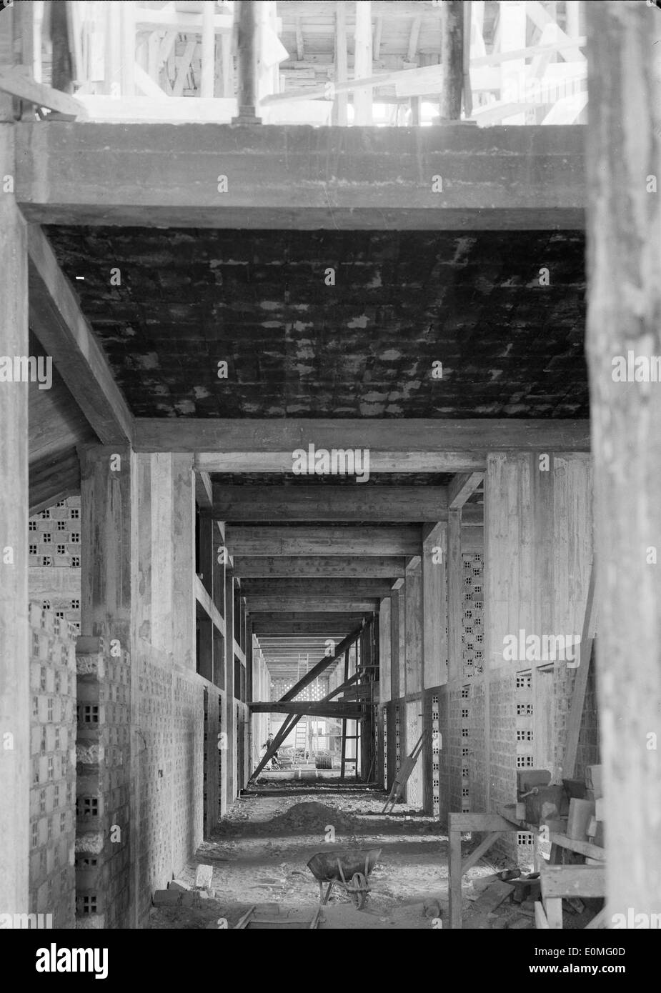 Construction reflects Black and White Stock Photos & Images - Alamy