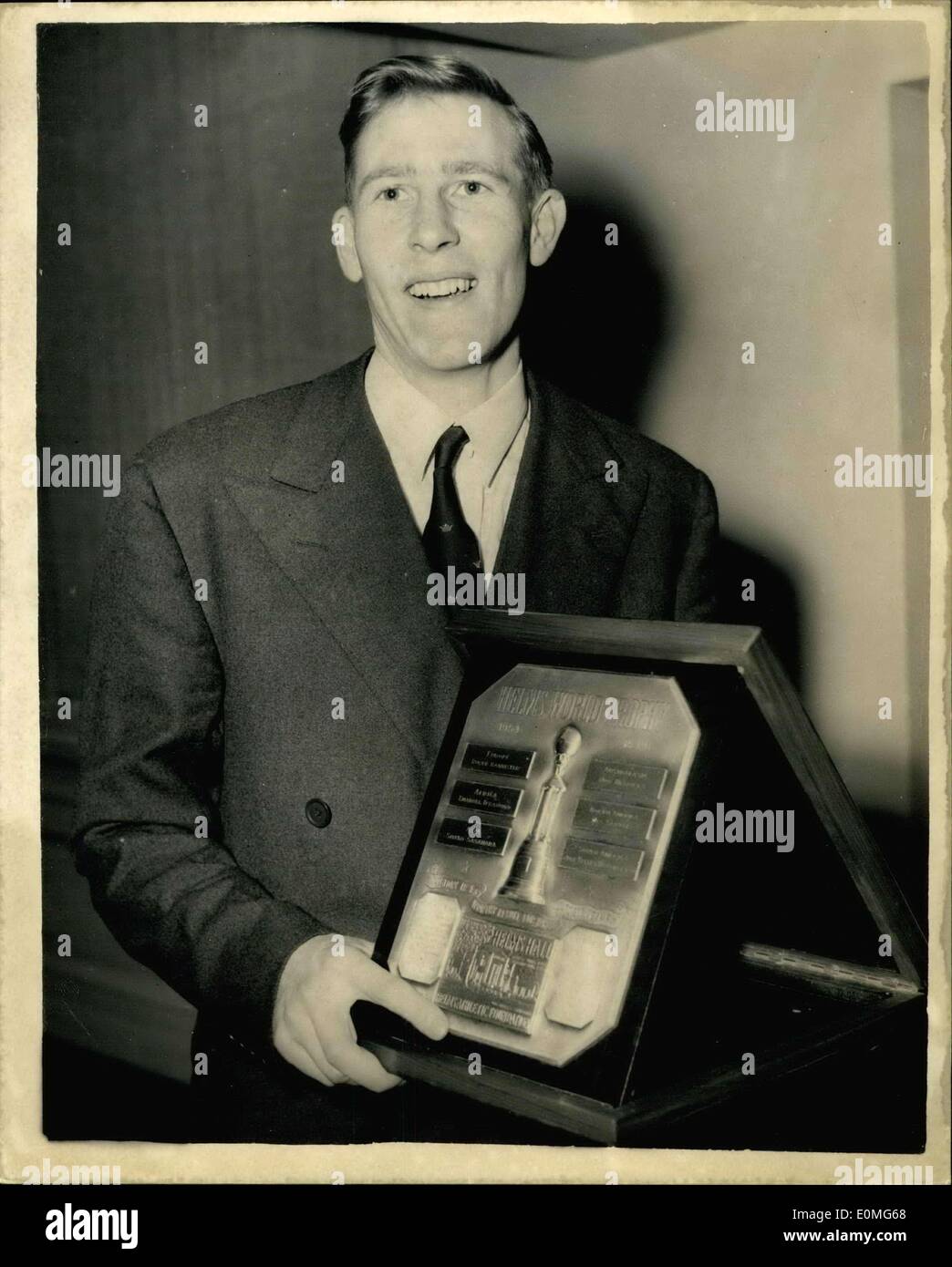 Dr roger bannister hi-res stock photography and images - Alamy