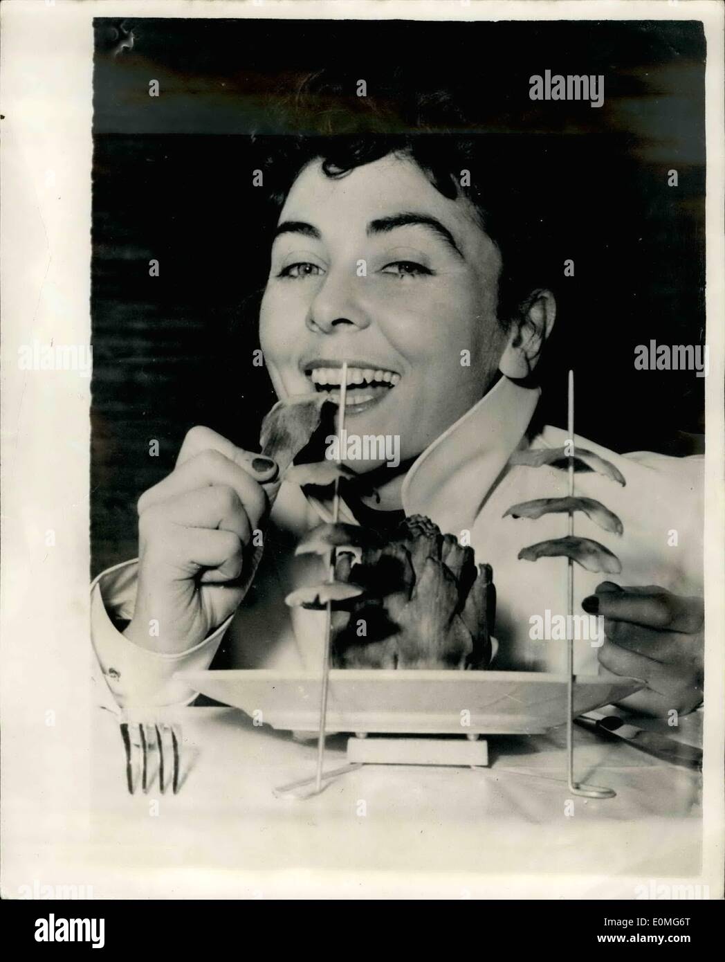 Annual inventors show opens in paris hi-res stock photography and ...