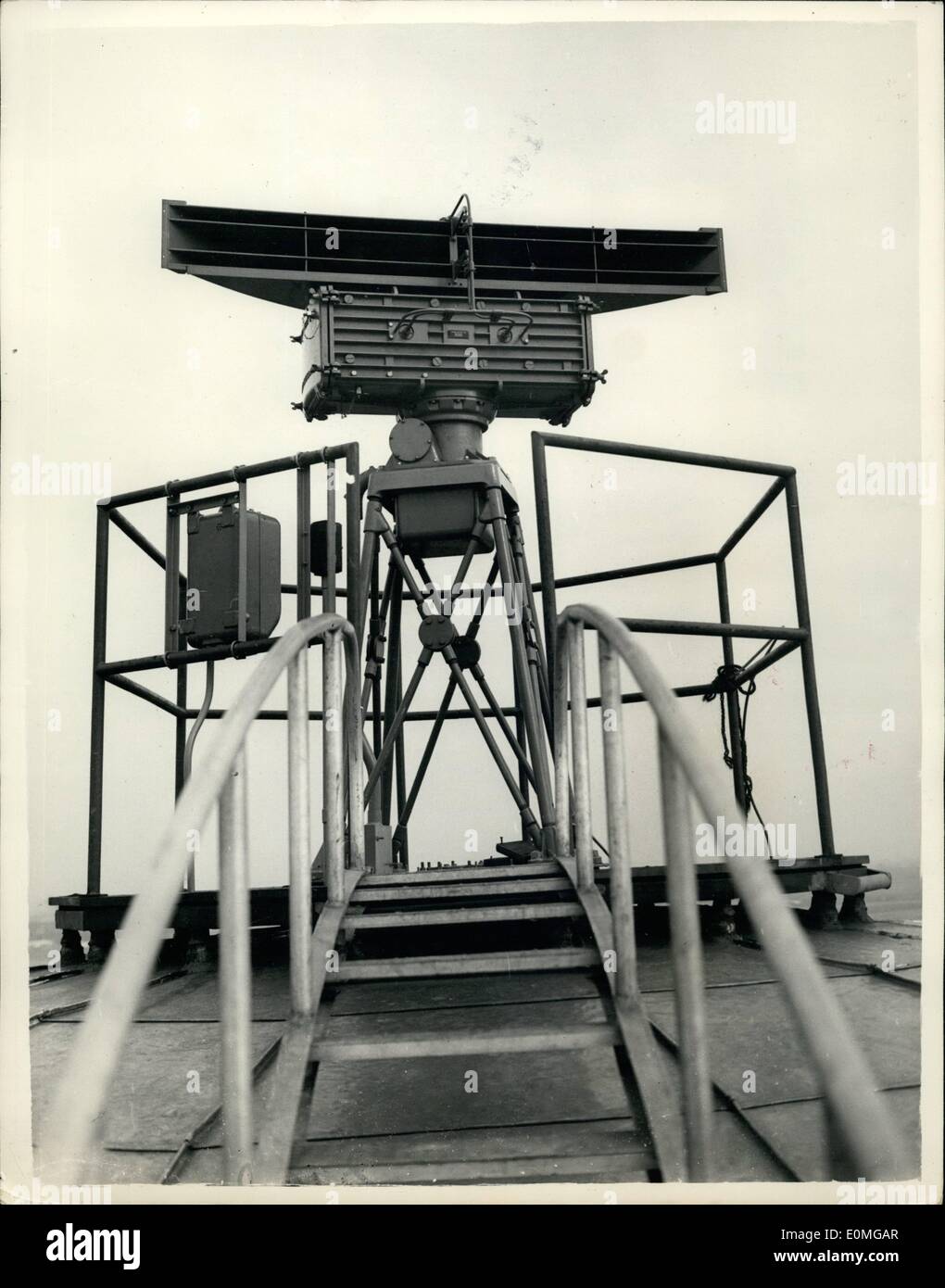 Radar scanner hi-res stock photography and images - Alamy