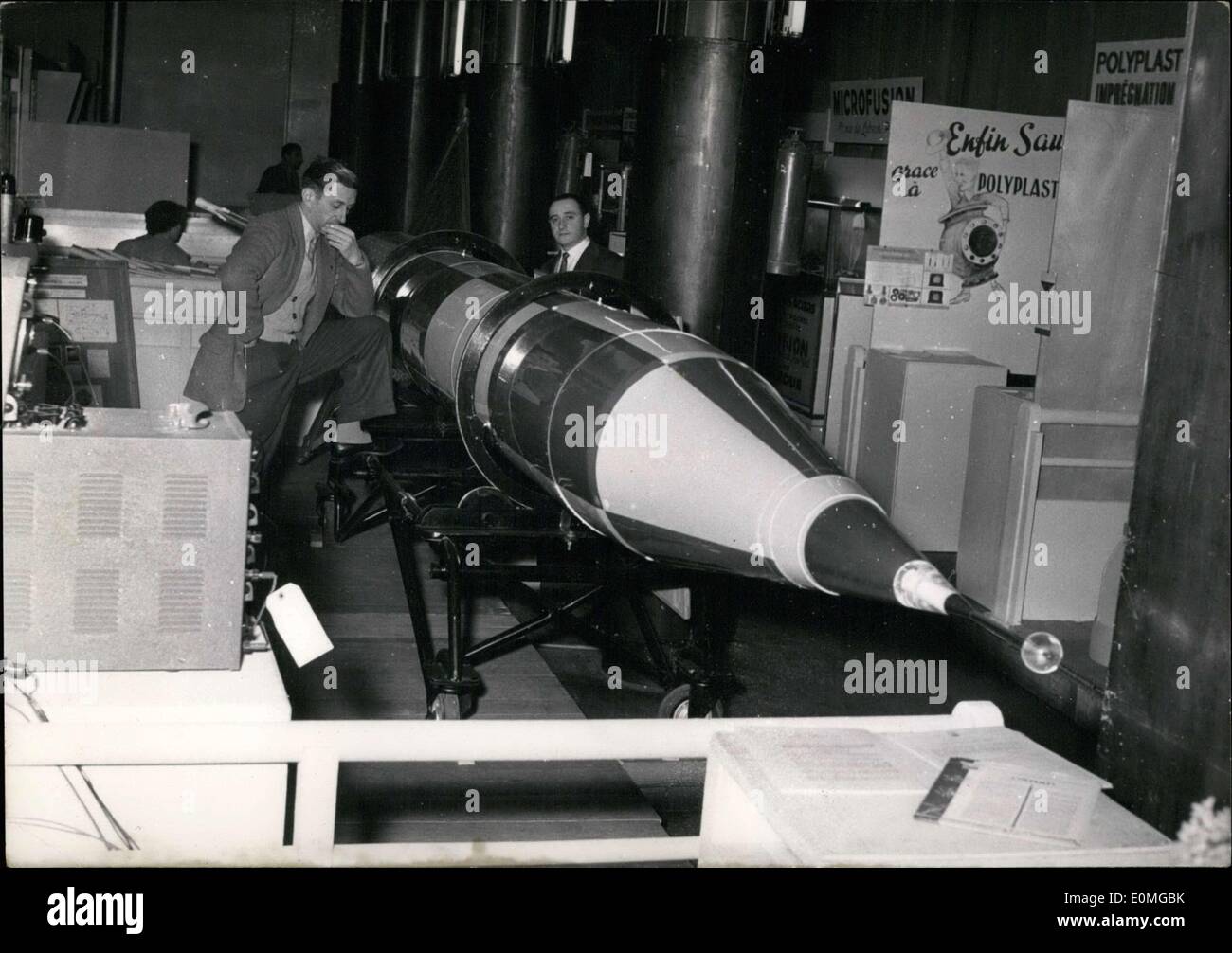 Mar. 31, 1955 - The Projectile Missile ''Veronique'' at Aeronautical ...