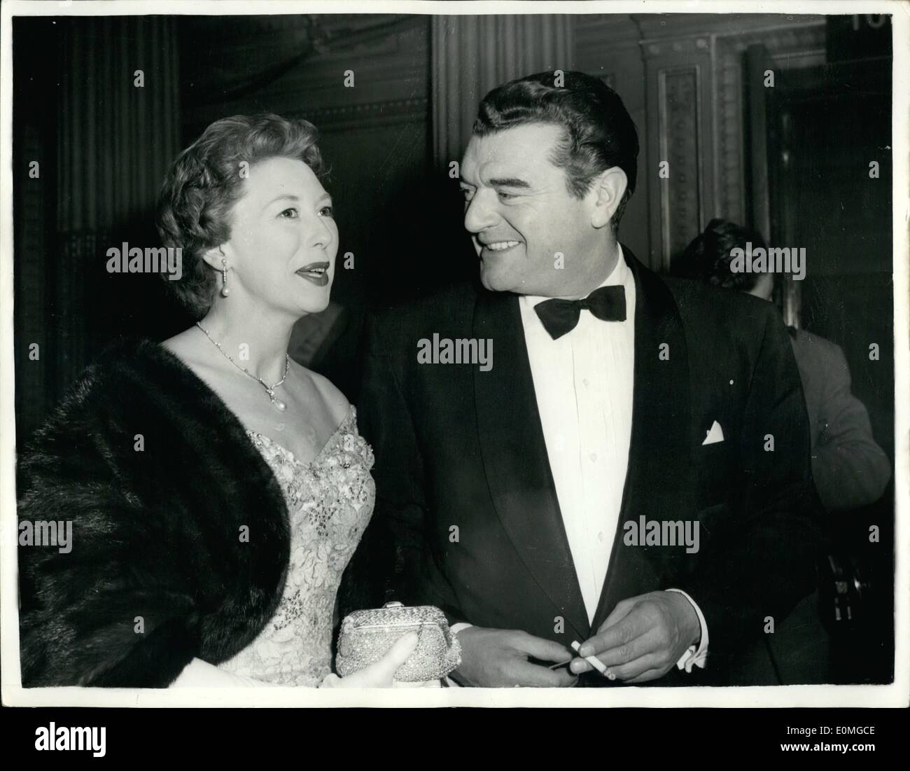 Apr. 04, 1955 - First Night of ''Kismet'' at the Stoll. Mr. and Mrs ...