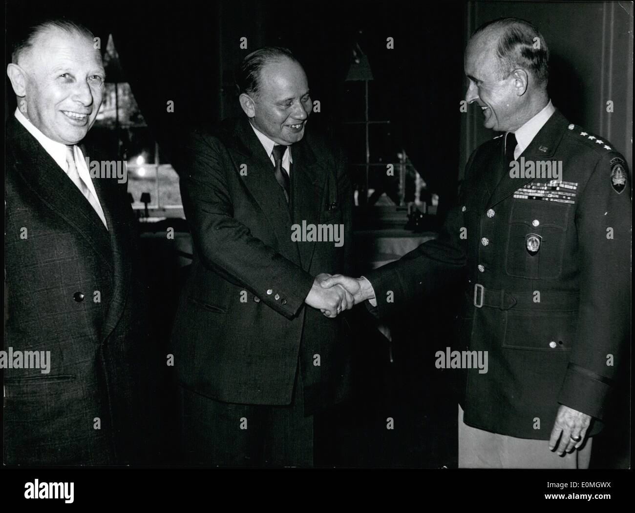 May 05, 1955 - General Gruenther in Bonn: General Gruenther the ...