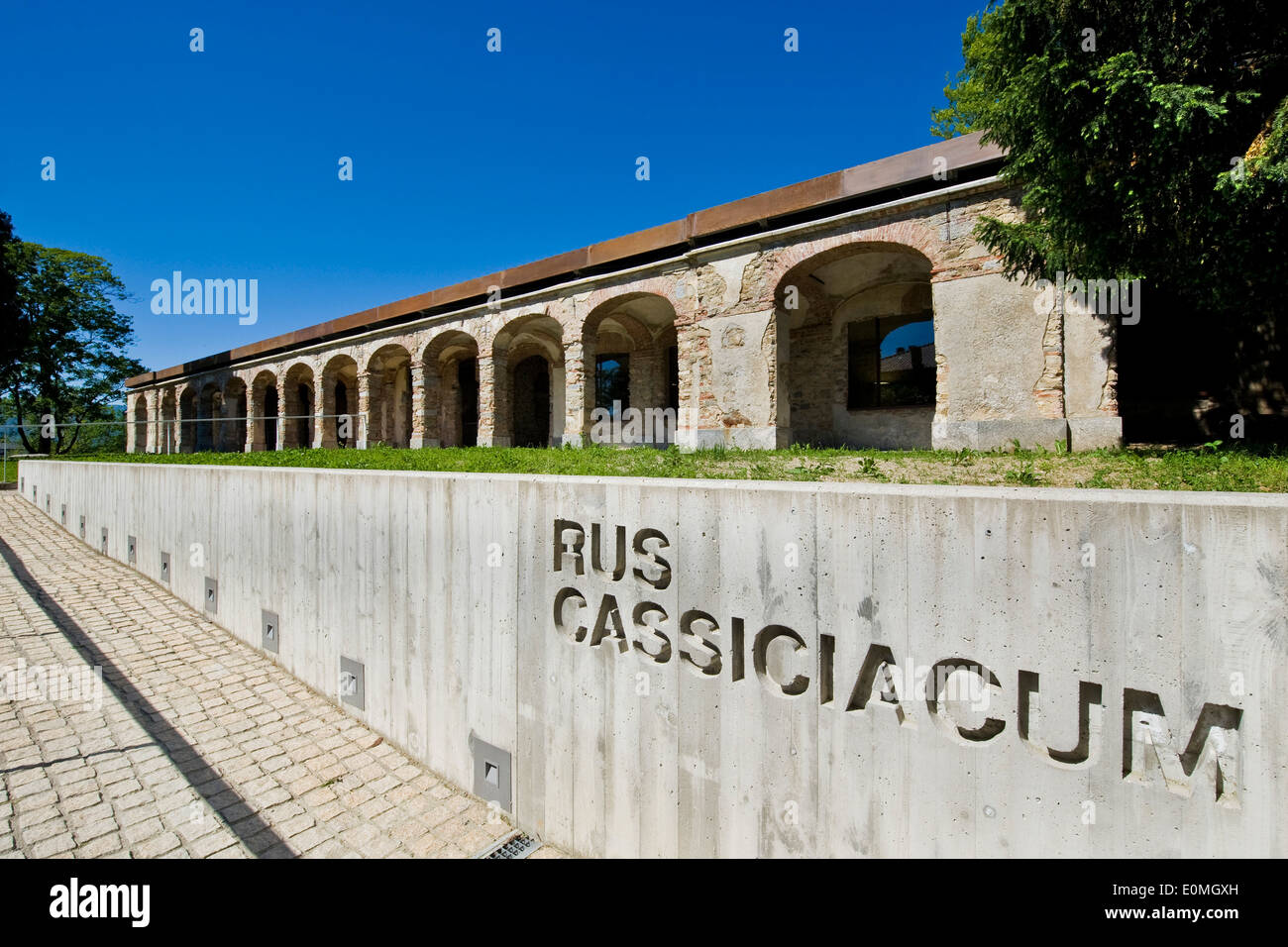 Cassago hi-res stock photography and images - Alamy