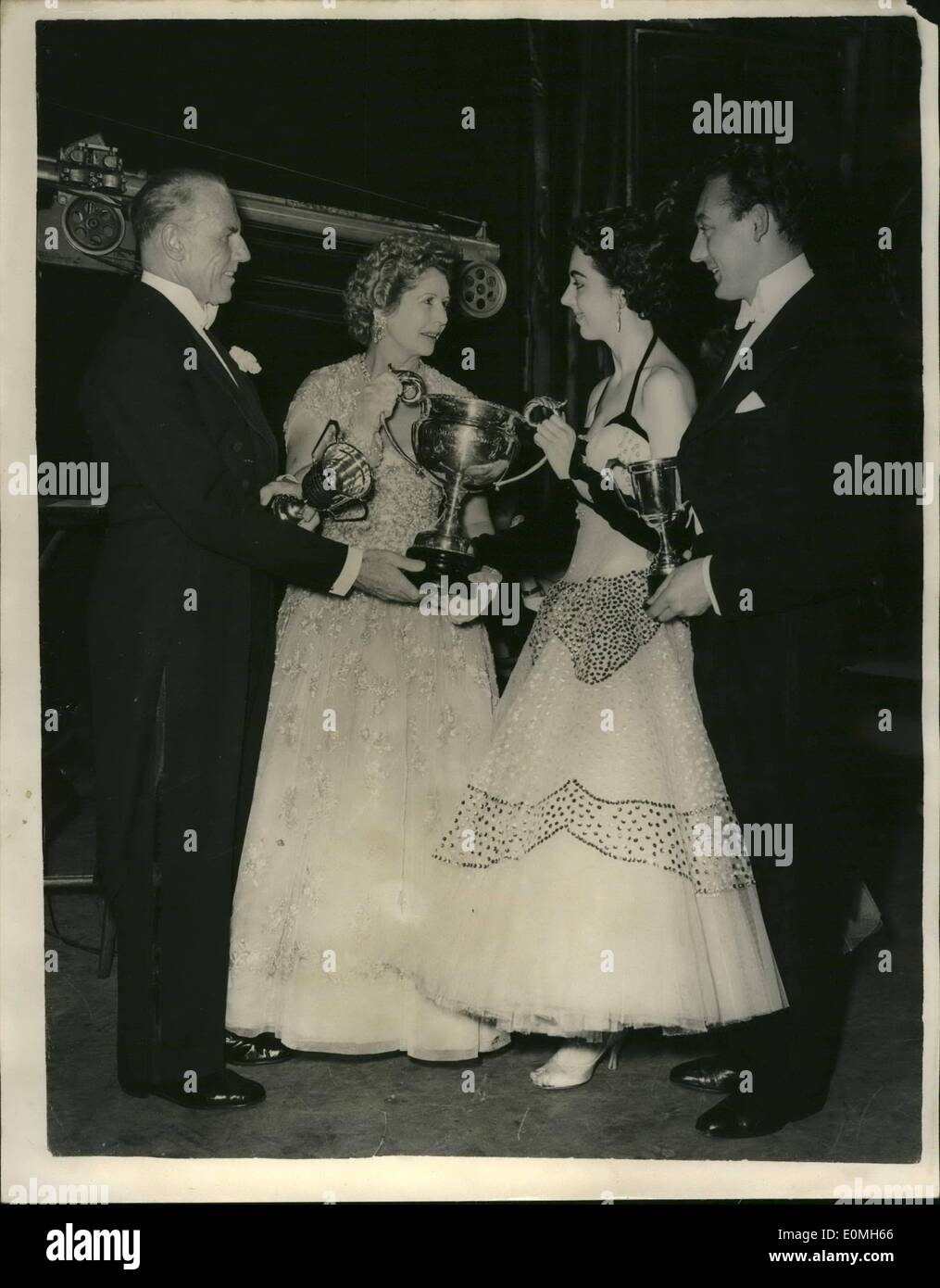 Lady docker hi-res stock photography and images - Alamy