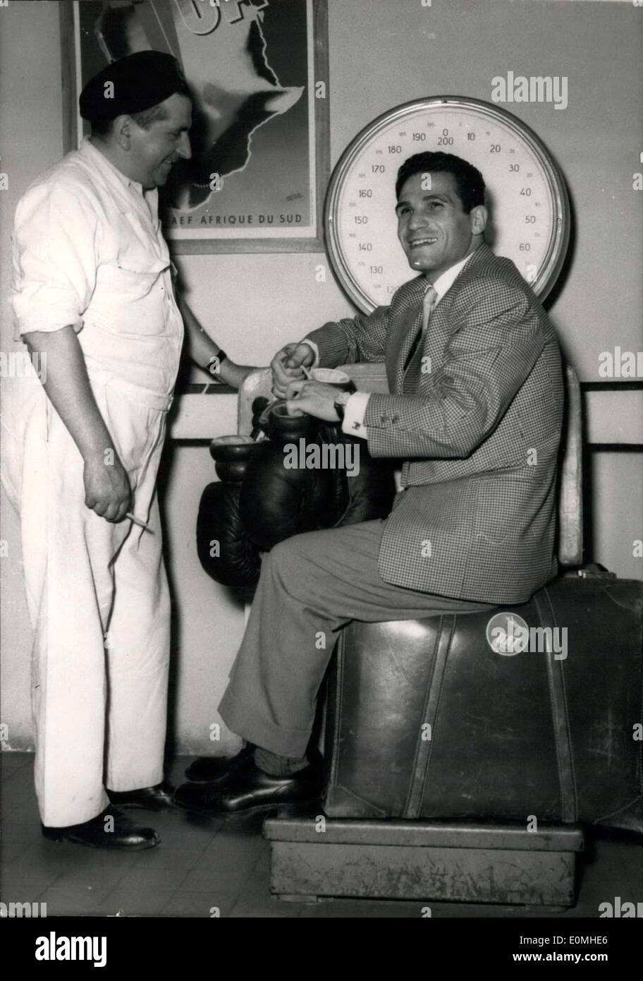 Famous french boxer robert hi-res stock photography and images - Alamy