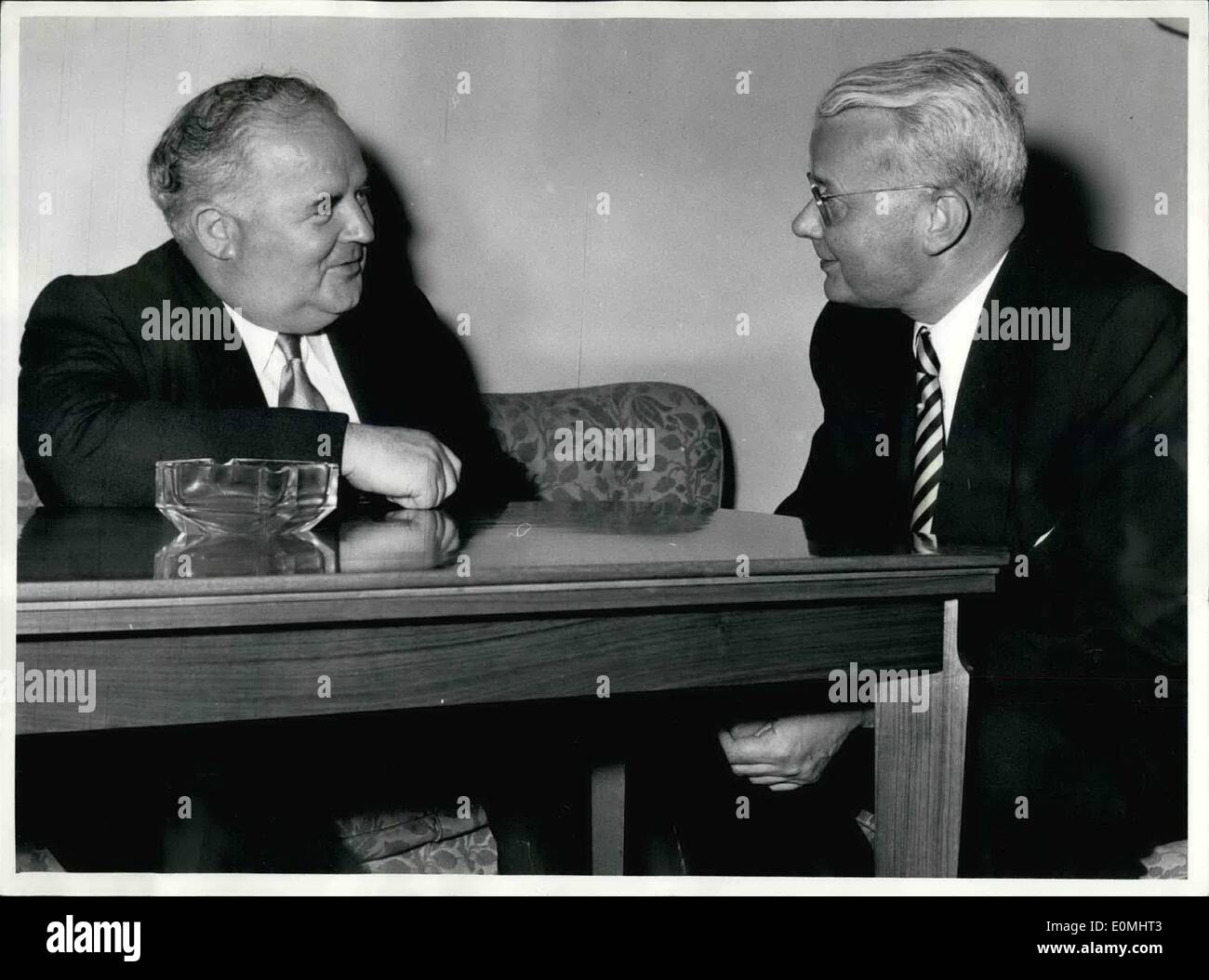 Aug. 08, 1955 - Irish Labour Leader in Bonn... The representative of ...