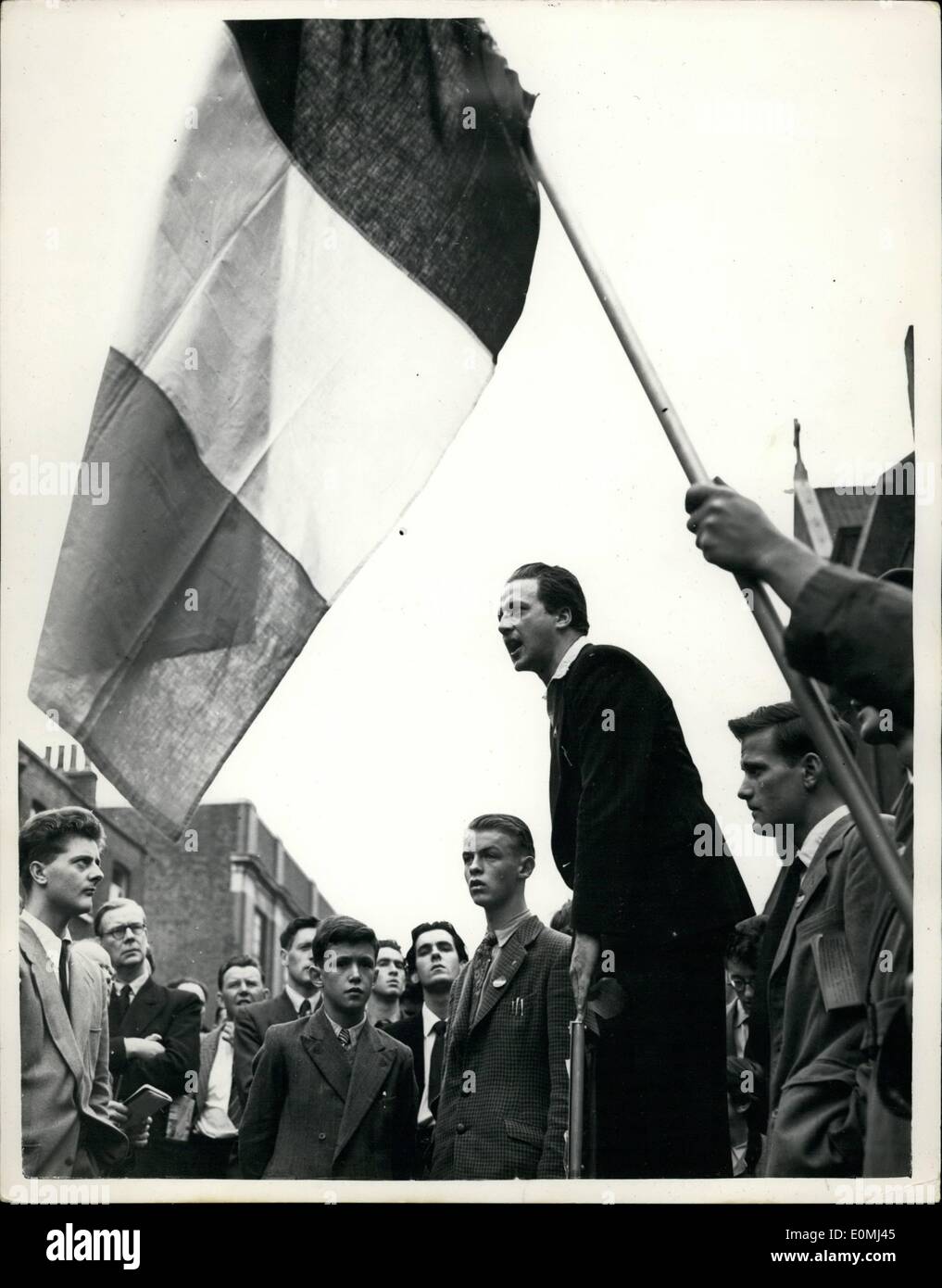 Aug. 08, 1955 - I.R.A. Chief Addresses London Meeting While Search Goes ...